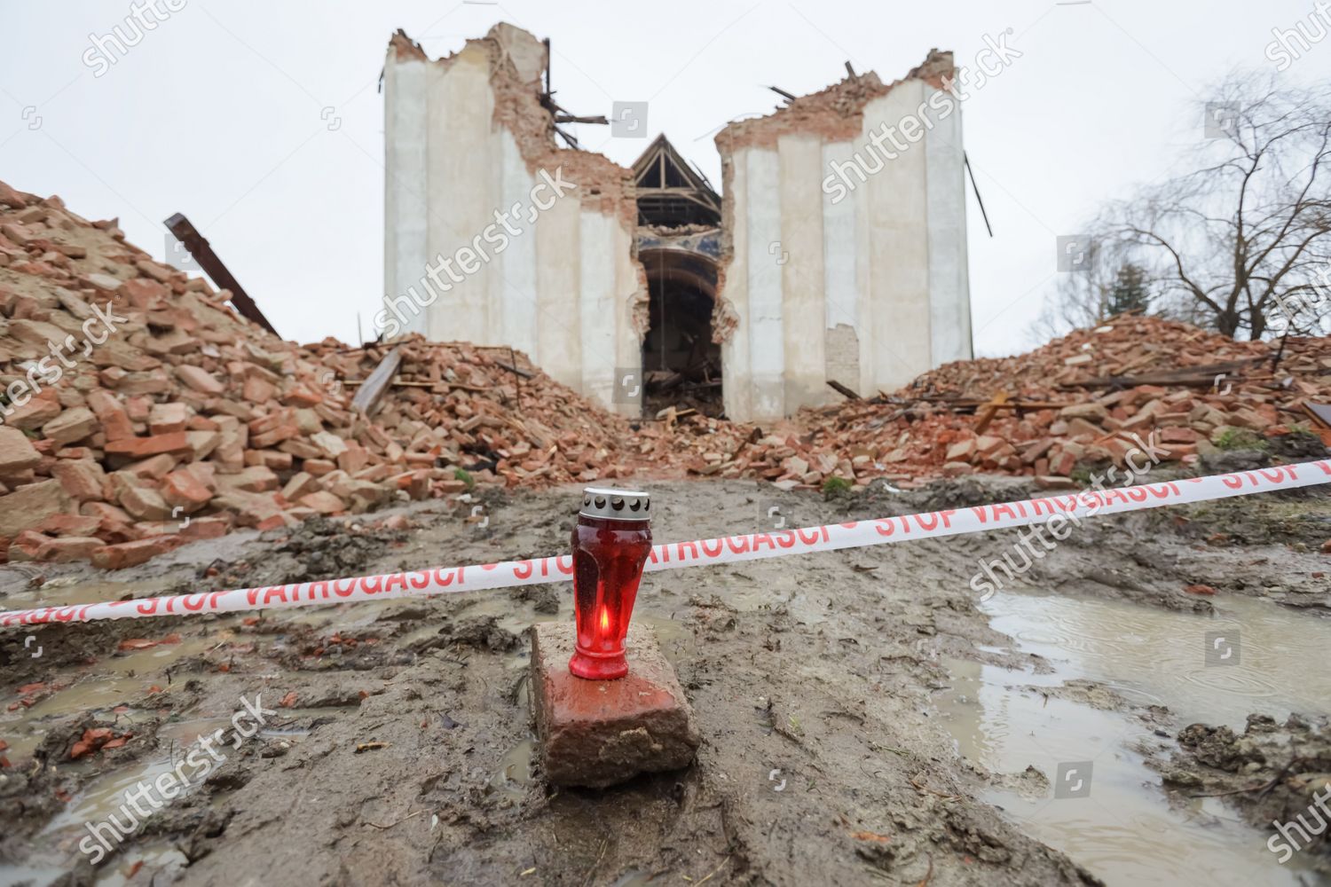 Catastrophic Earthquake Measuring 63 Hit Petrinja Editorial Stock Photo ...