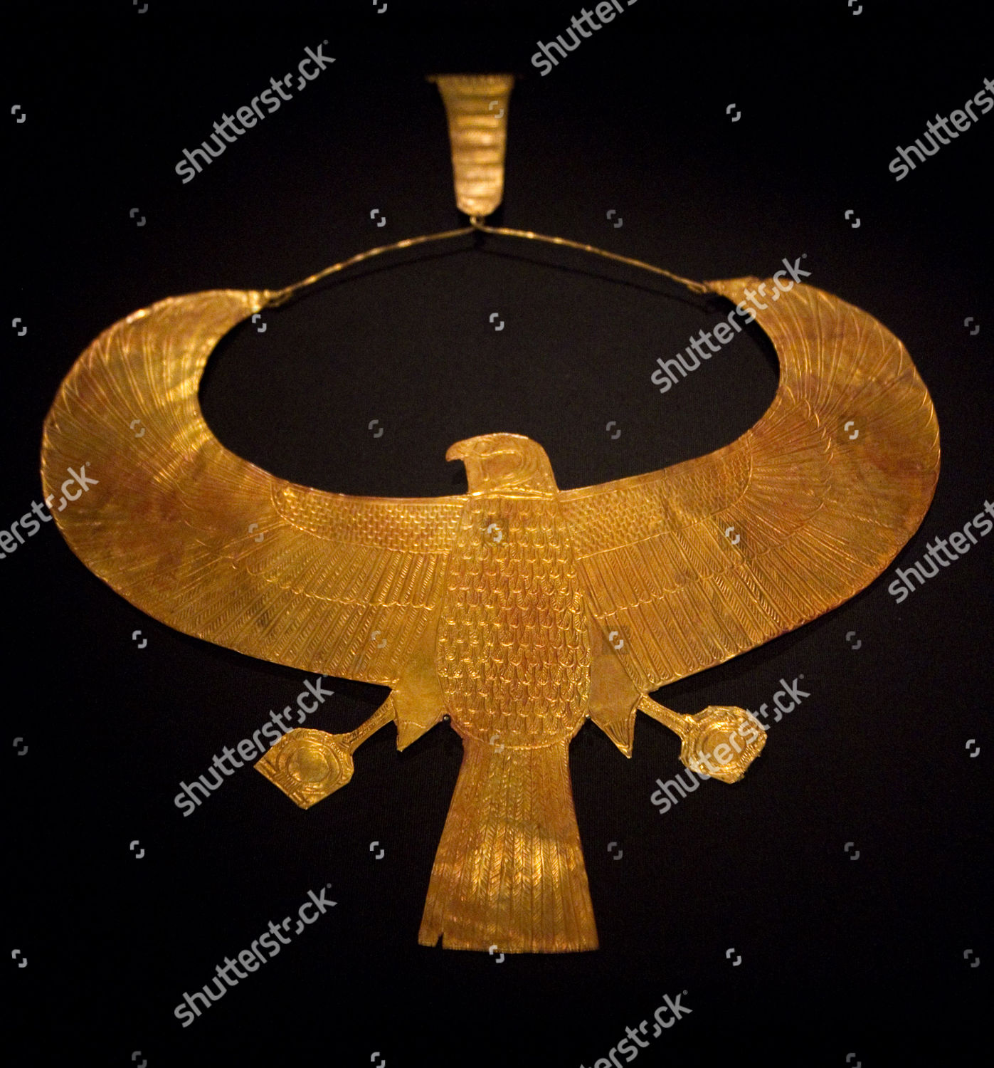 Falcon Collar Wrapped Around Neck Tutankhamuns Editorial Stock Photo ...