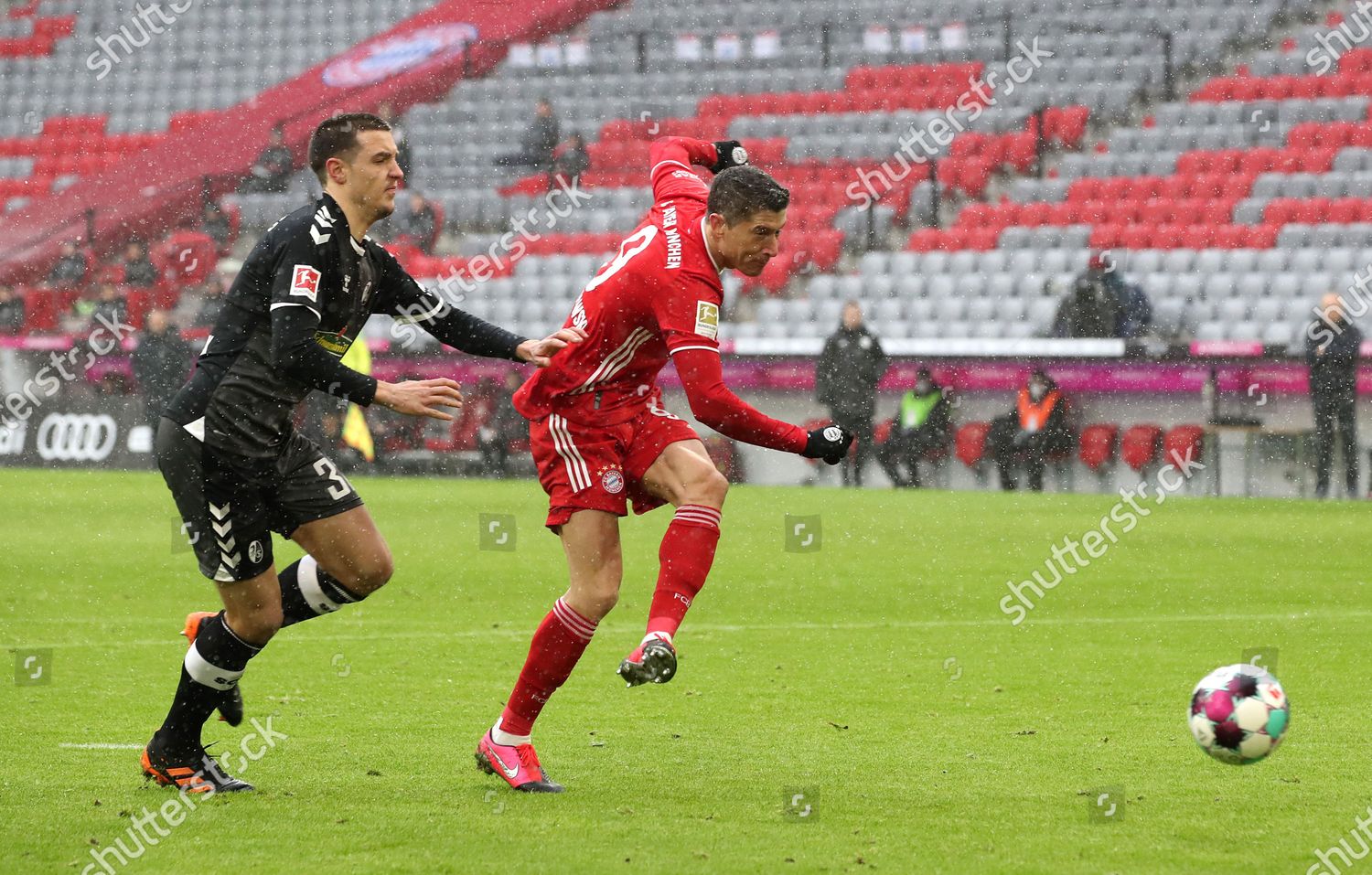 Robert Lewandowski Fc Bayern Muenchen Scores Editorial Stock Photo ...