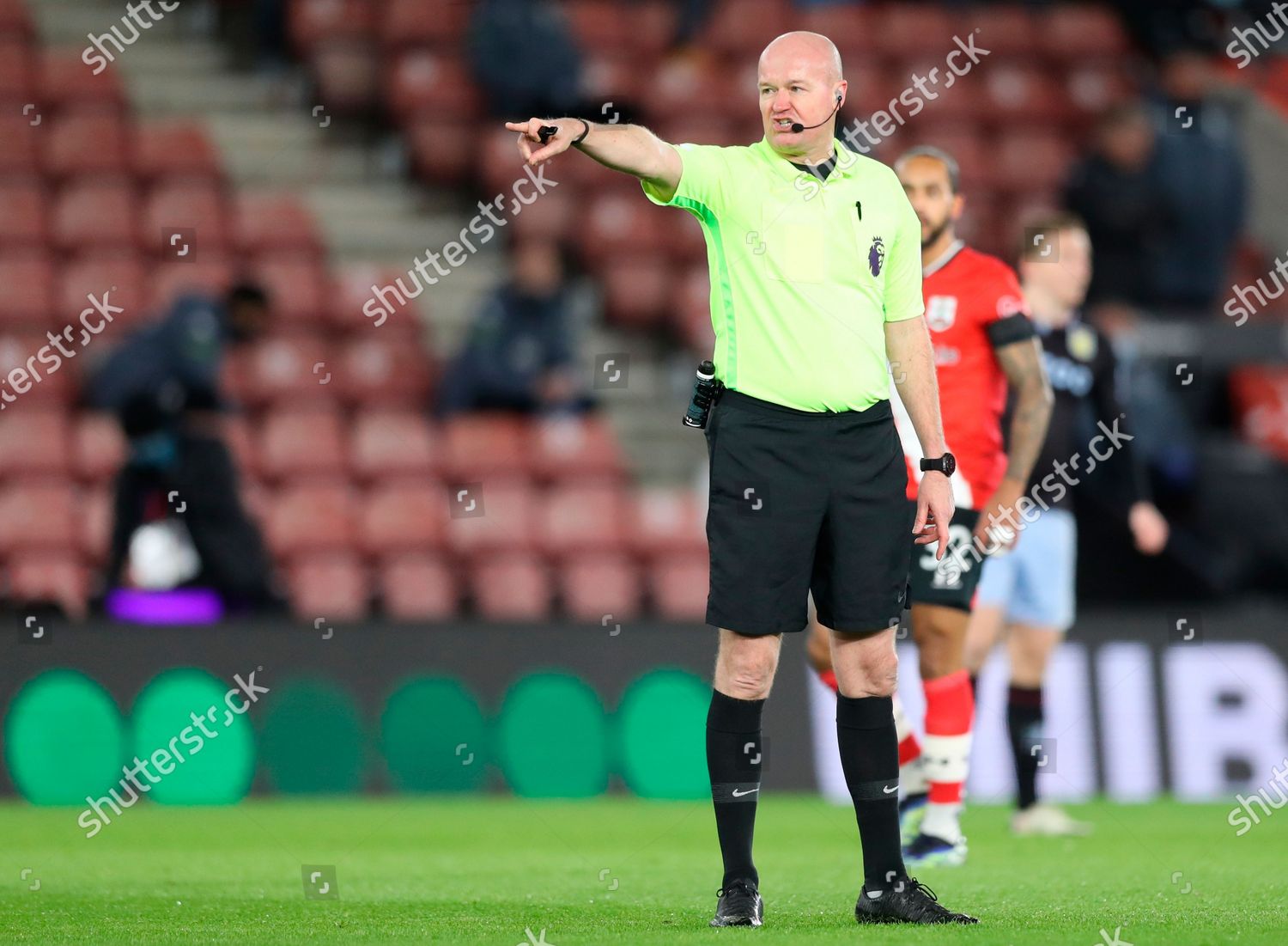 Referee Lee Mason Action During English Editorial Stock Photo - Stock ...