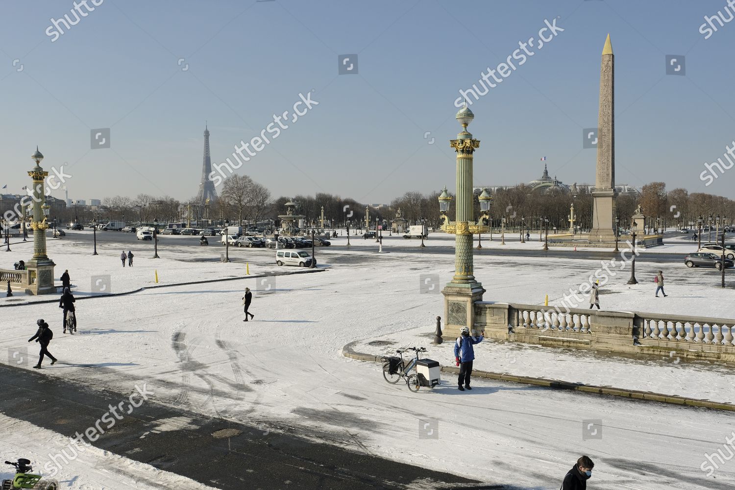Snowfall Paris Editorial Stock Photo - Stock Image | Shutterstock
