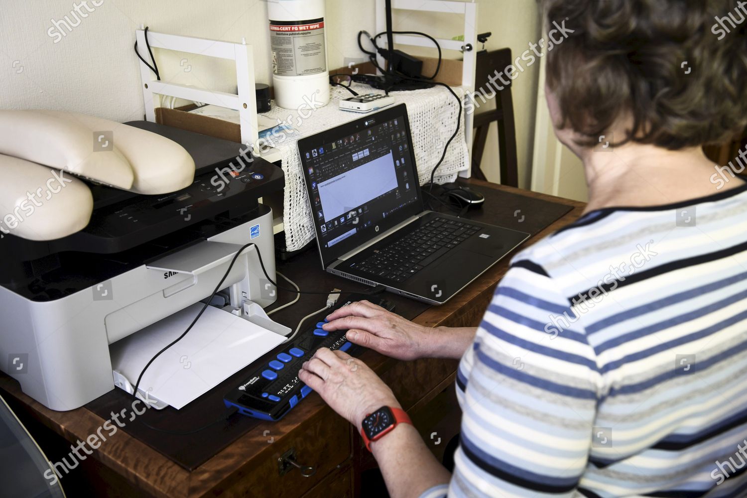 Visually Impaired Person Using Computer Her Editorial Stock Photo ...
