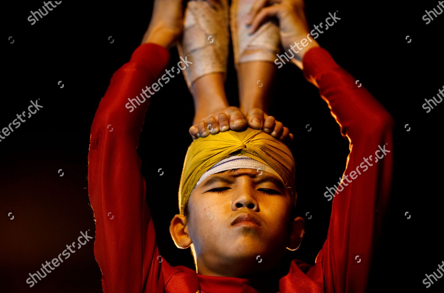 Young Dancers Look Chao Por Phra Editorial Stock Photo - Stock Image ...