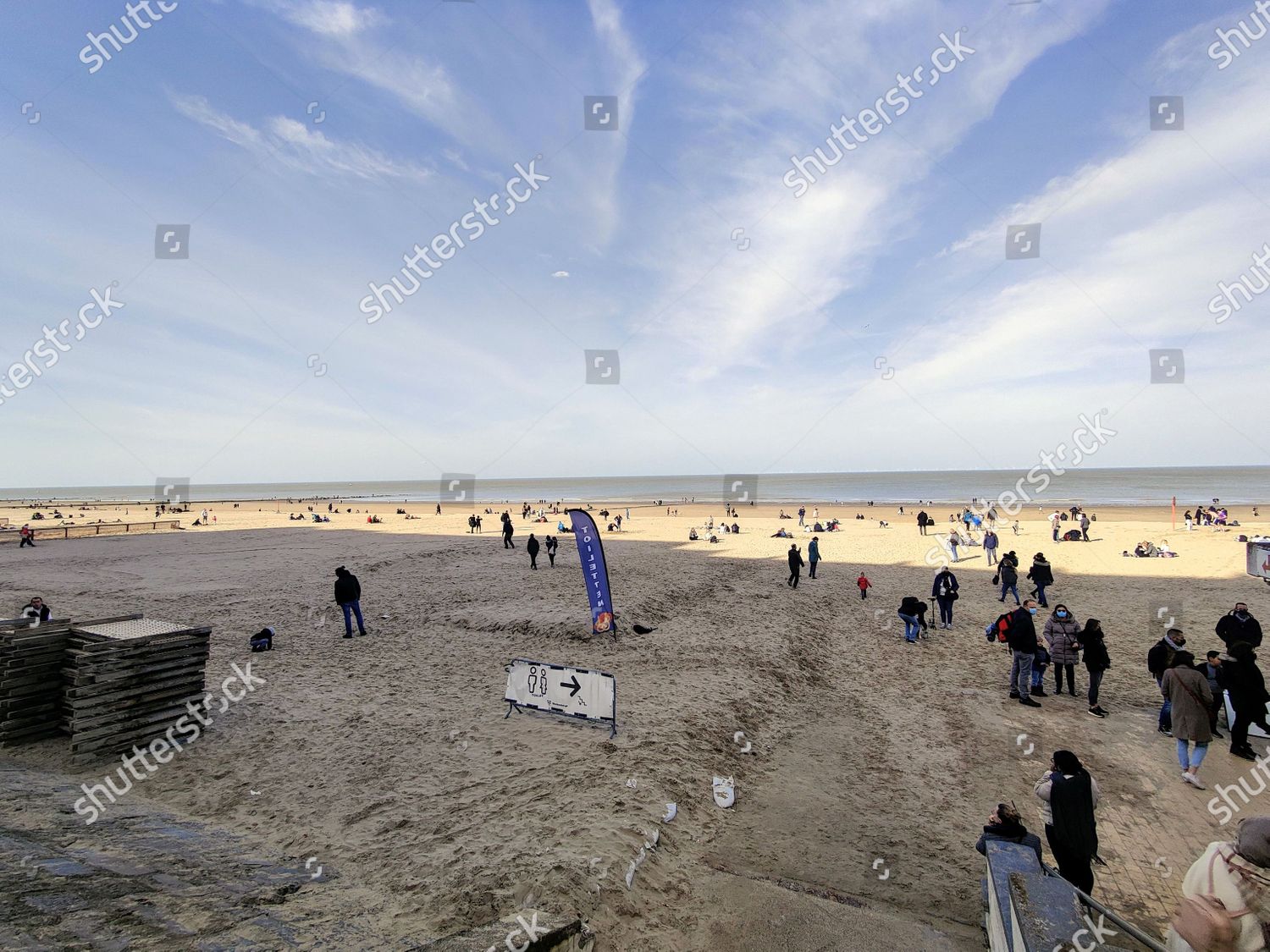 Illustration Picture Shows Sunny Weather Conditions Editorial Stock ...