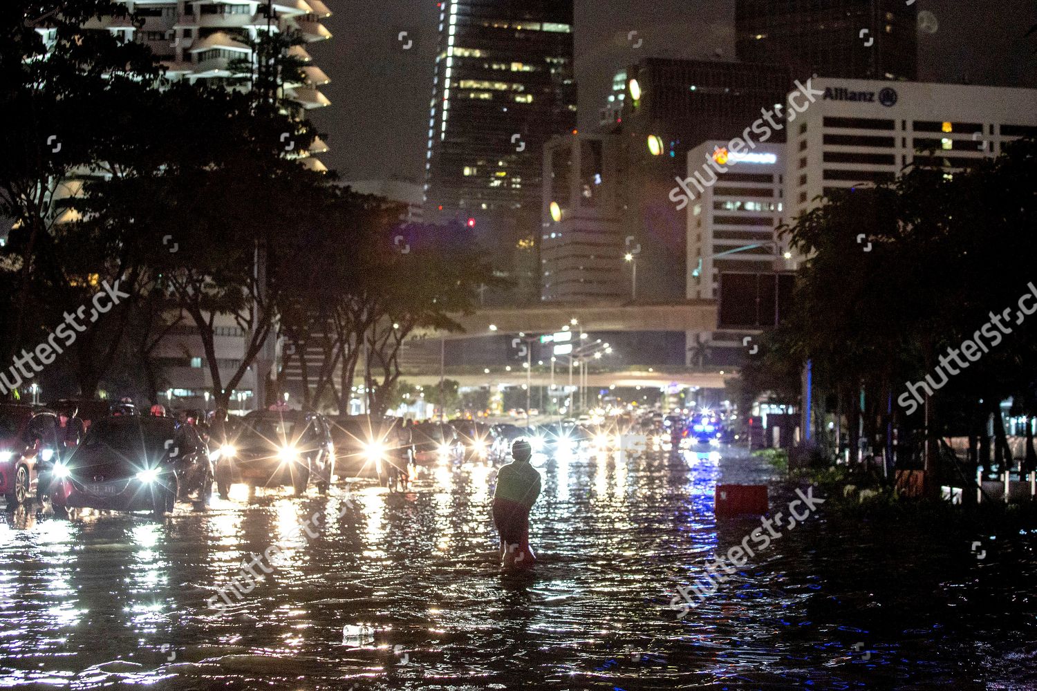 People Wade Through Flooded Business District Editorial Stock Photo ...