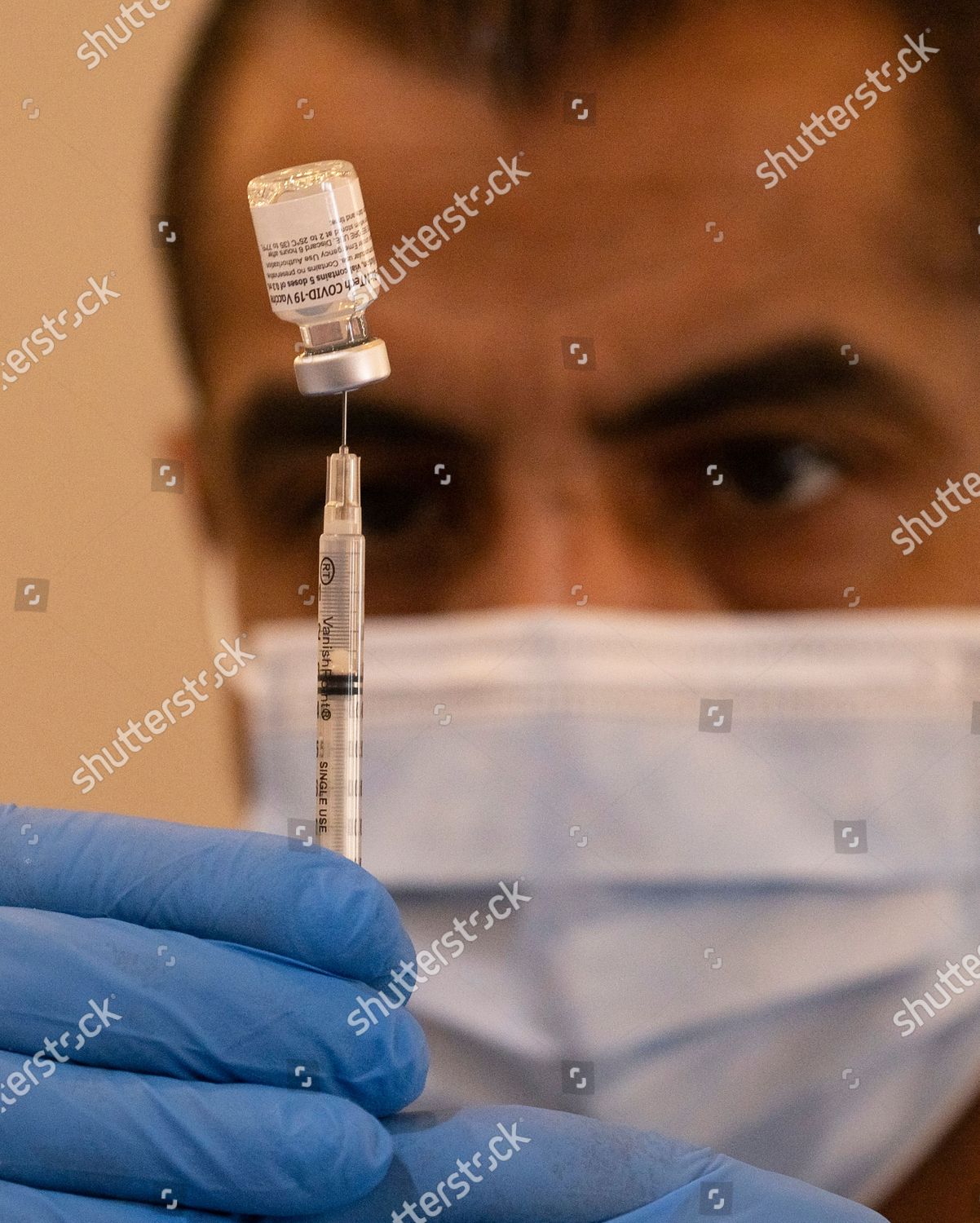 Pharmacist Ahmed Rahman Fills Syringes Does Editorial Stock Photo ...