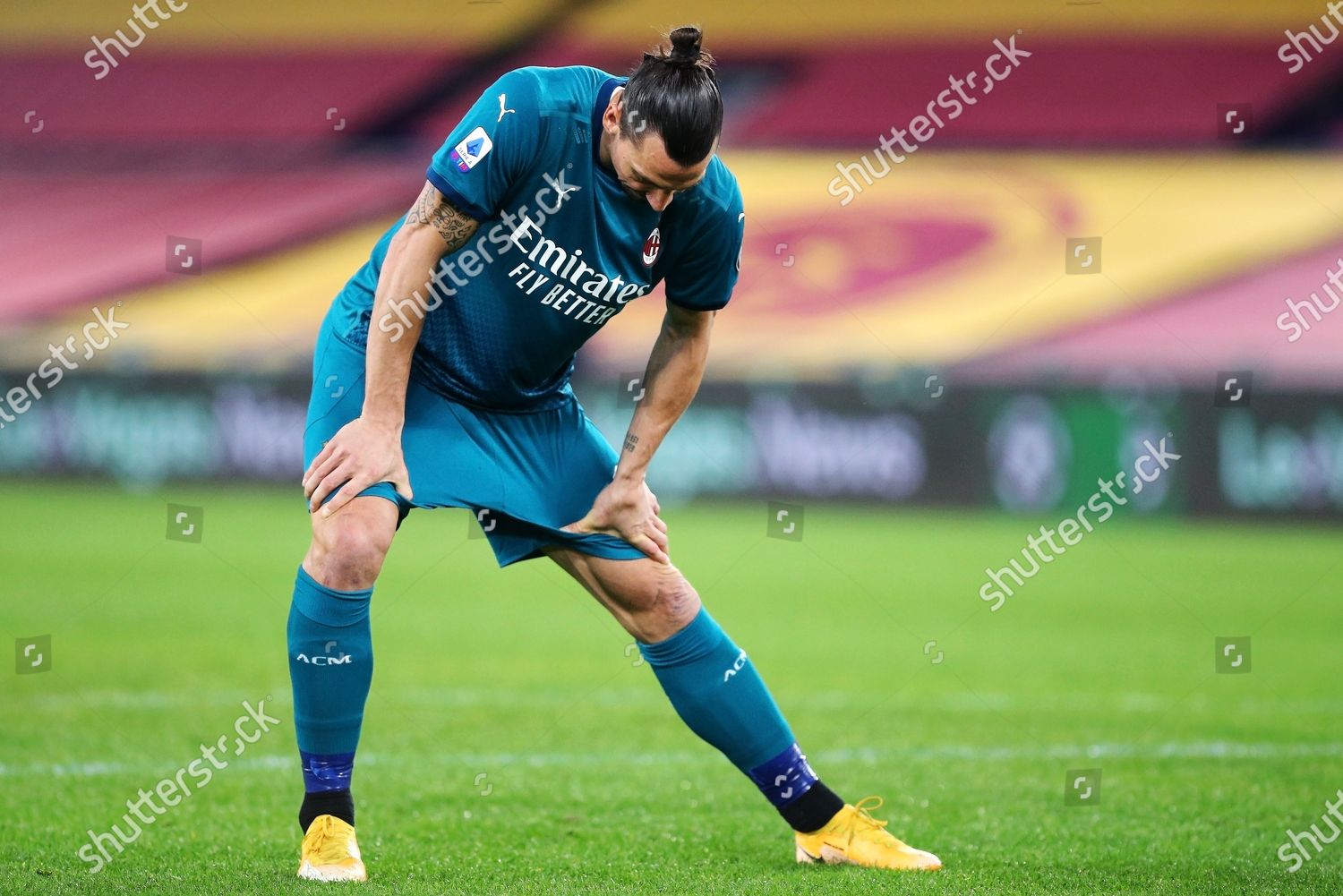 Zlatan Ibrahimovic Milan Stretches His Left Editorial Stock Photo ...