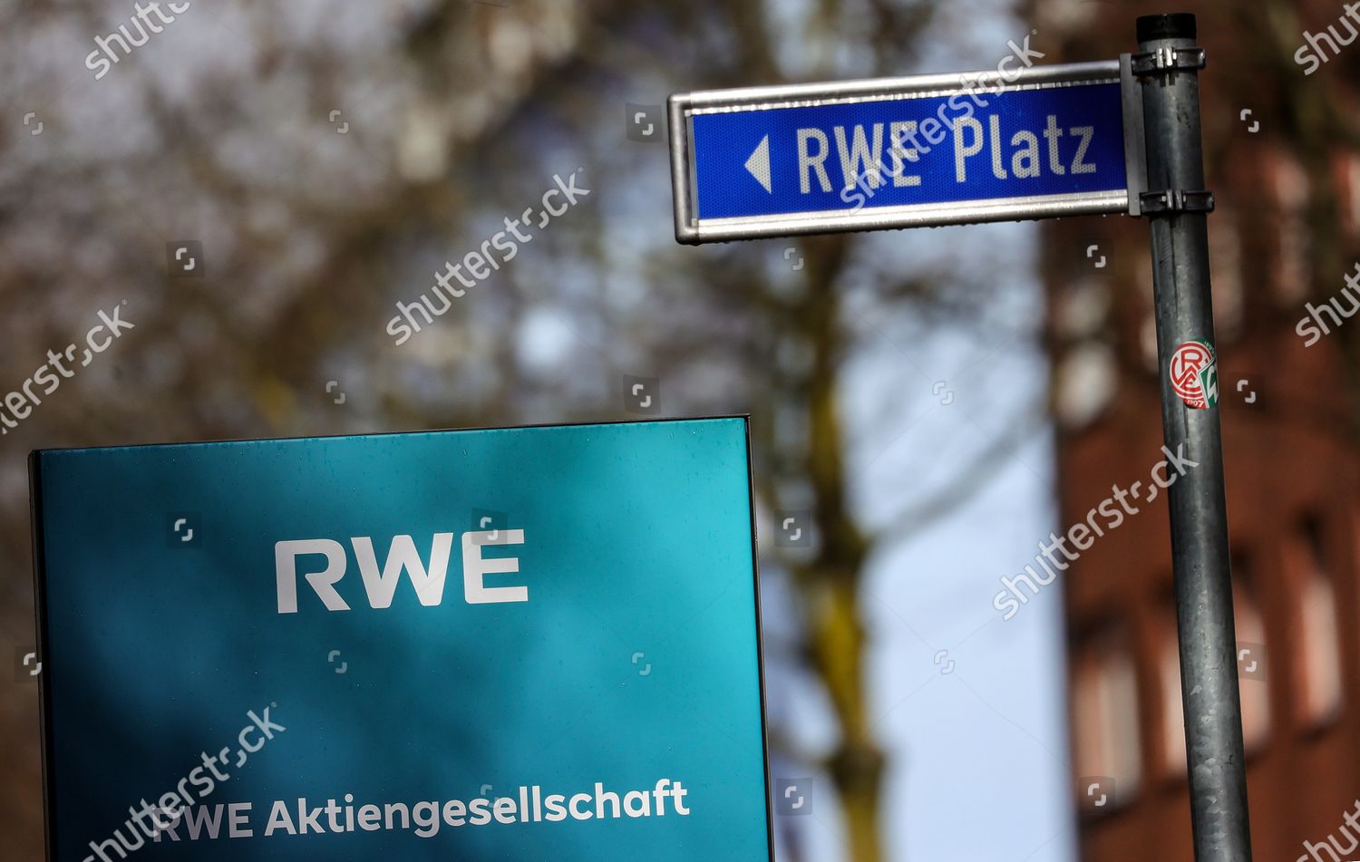 Exterior View Headquarters Rwe Essen Germany Editorial Stock Photo ...