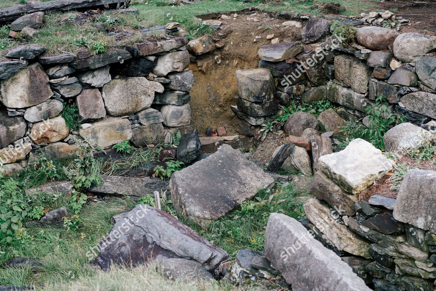 Details Archaelogical Dig Site Northeastern Canada Editorial Stock ...