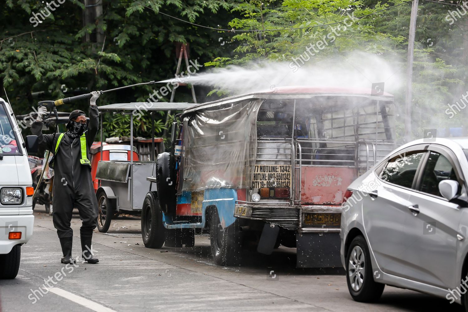 Worker Manila Disaster Risk Reduction Management Editorial Stock Photo ...