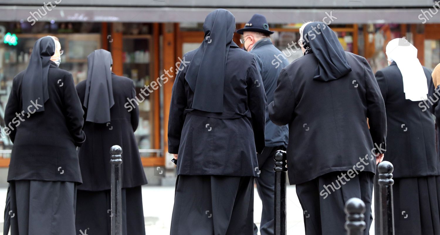 Nuns Faithful Arrive Easter Sunday Mass Editorial Stock Photo - Stock ...