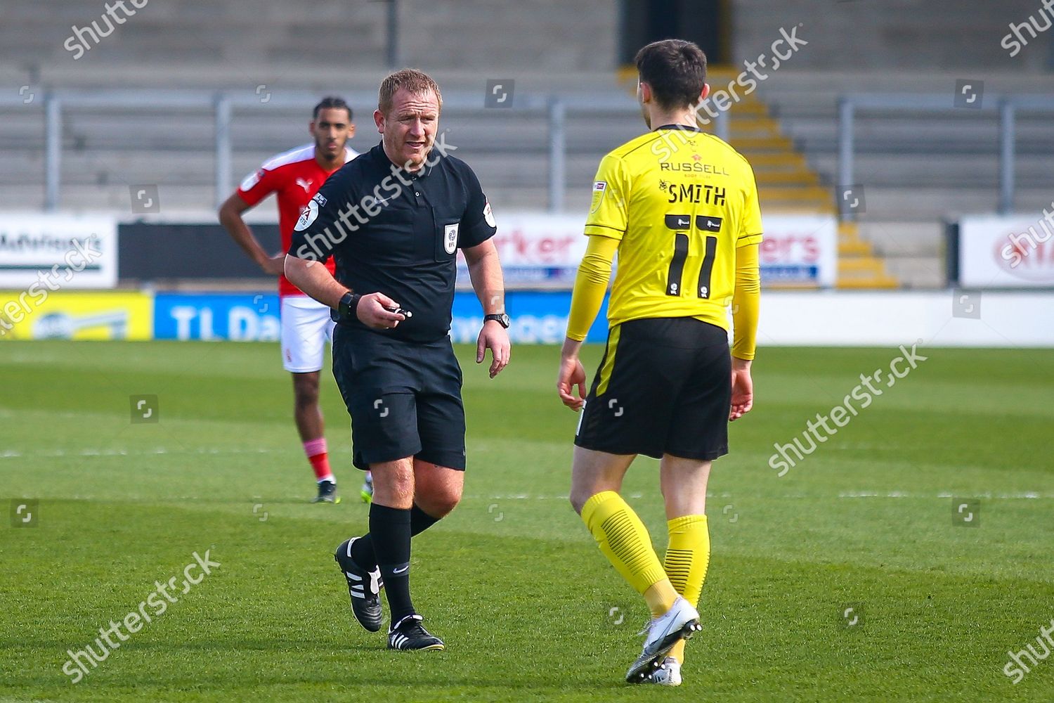 Lee Swabey Referee Talks Jonny Smith Editorial Stock Photo - Stock ...