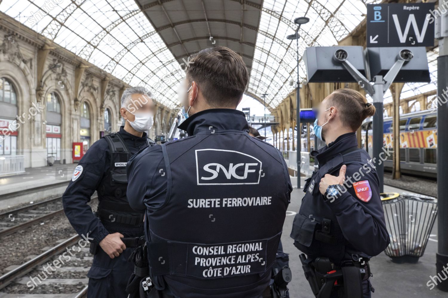Sncf Police Surete Ferroviaire Suge Police Editorial Stock Photo ...