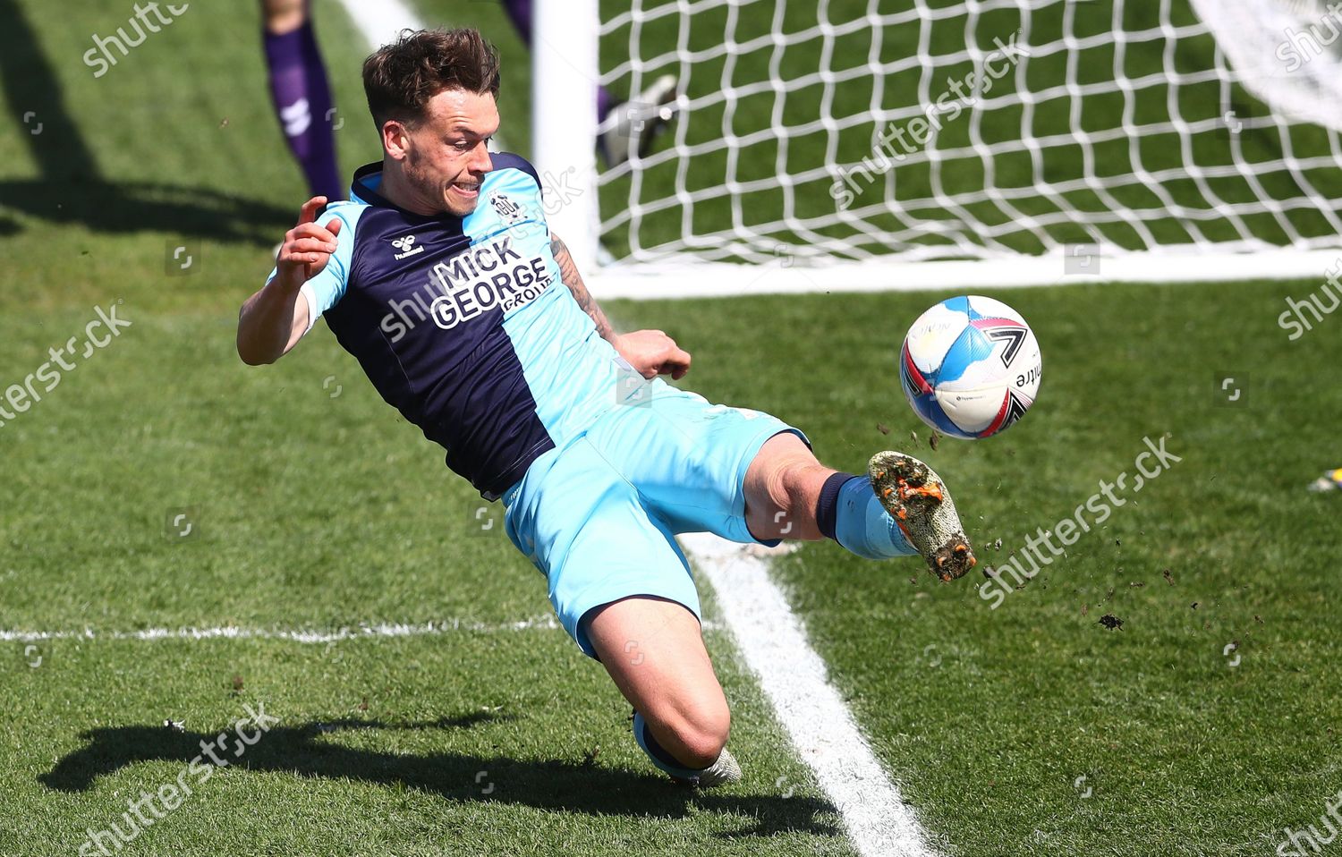Luke Hannant Cambridge United Editorial Stock Photo - Stock Image ...