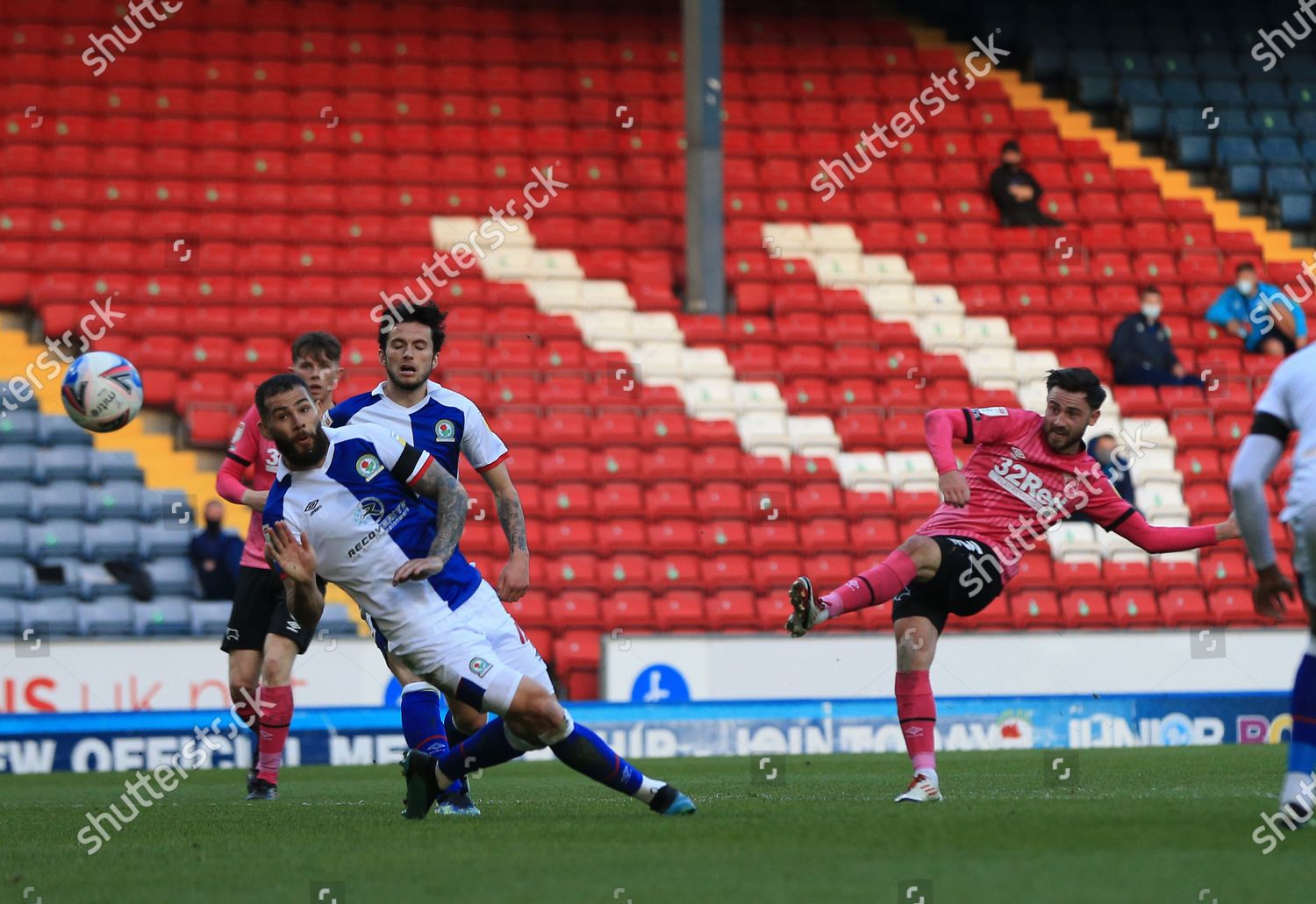 Patrick Roberts Derby County Shoots Edge Editorial Stock Photo - Stock ...