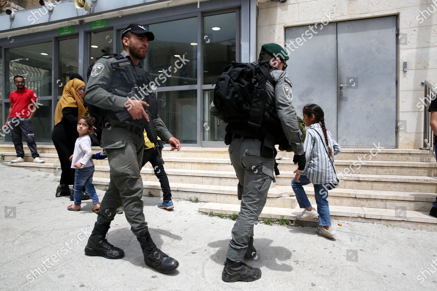 Israeli Border Police Patrol Palestinian Men Editorial Stock Photo ...
