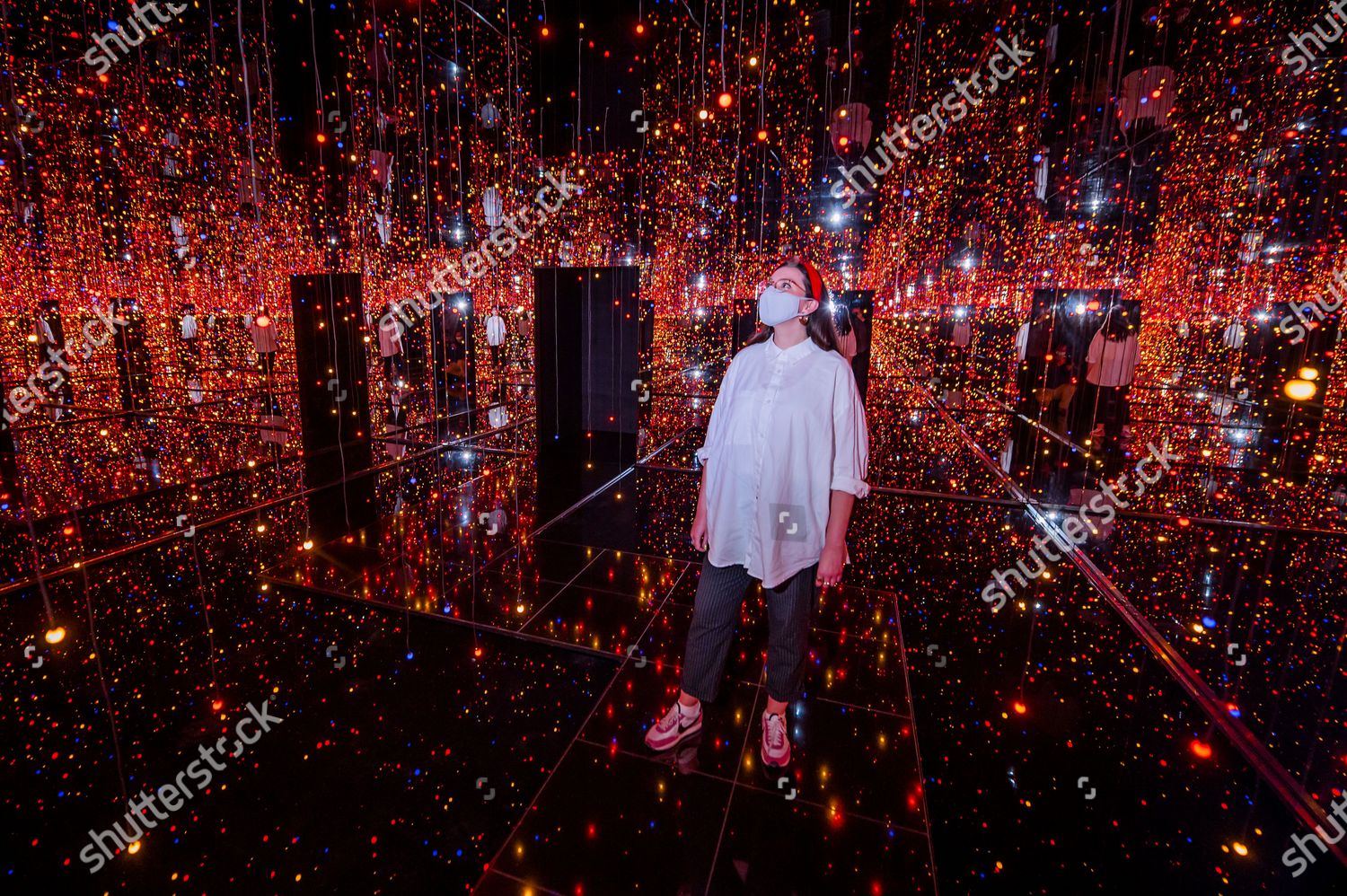 Infinity Mirrored Room Filled Brilliance Life Editorial Stock Photo ...