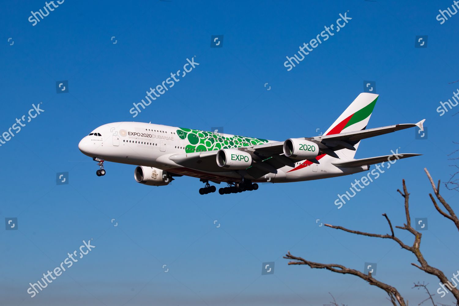 Emirates Airbus A380800 Double Decker Aircraft Editorial Stock Photo ...