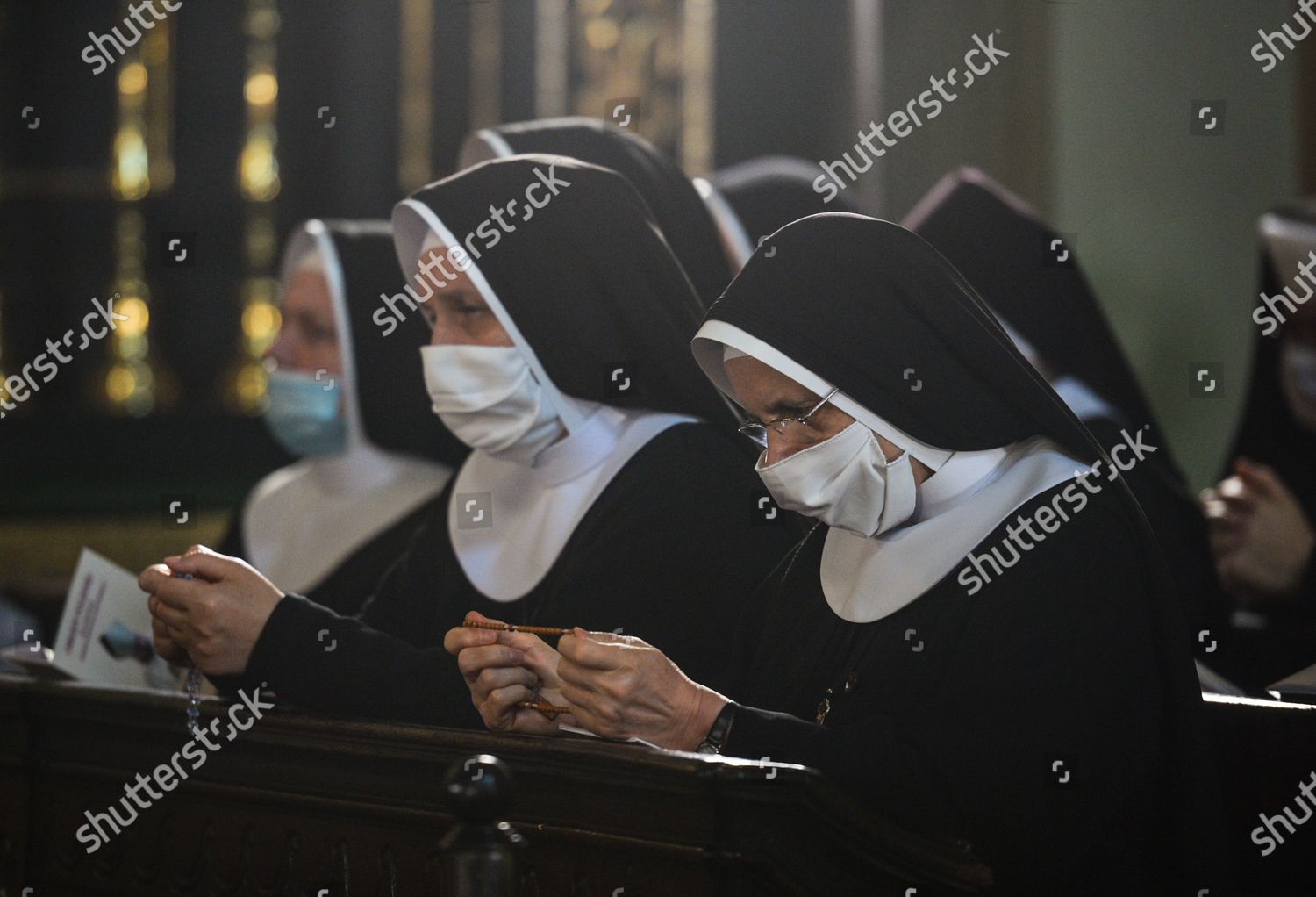 Group Nuns Seen Praying Ahead Funeral Editorial Stock Photo - Stock ...