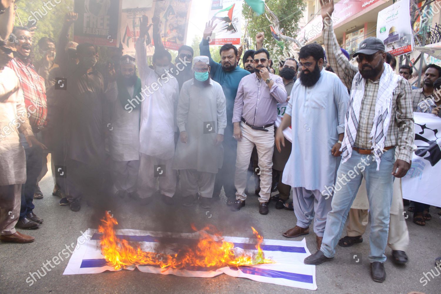 Pakistani Sikh Devotees Burn Israeli Flag Editorial Stock Photo - Stock ...