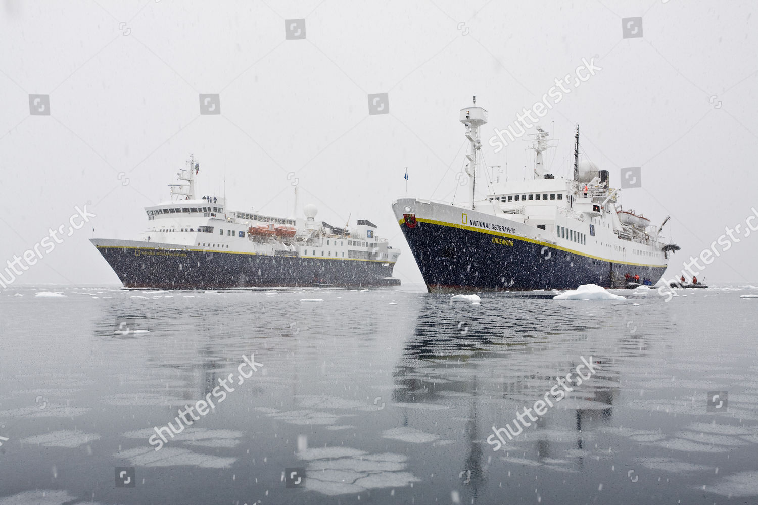 Lindblad Expedition Ships National Geographic Explorer Editorial Stock ...