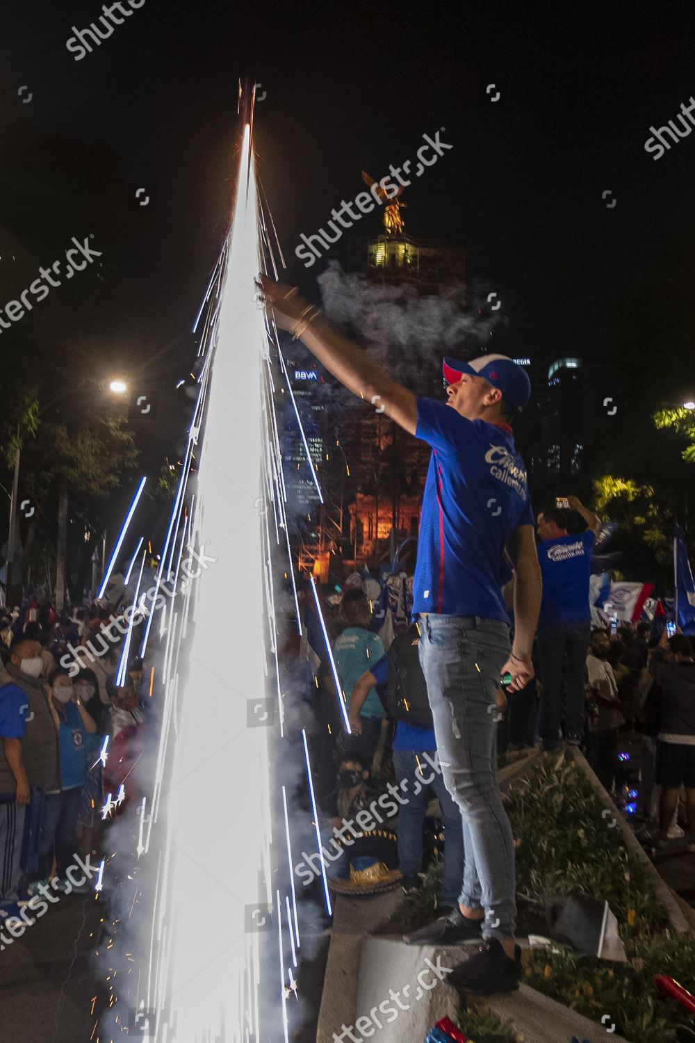 Cruz Azul Fans Attend Angel Independence Editorial Stock Photo - Stock ...