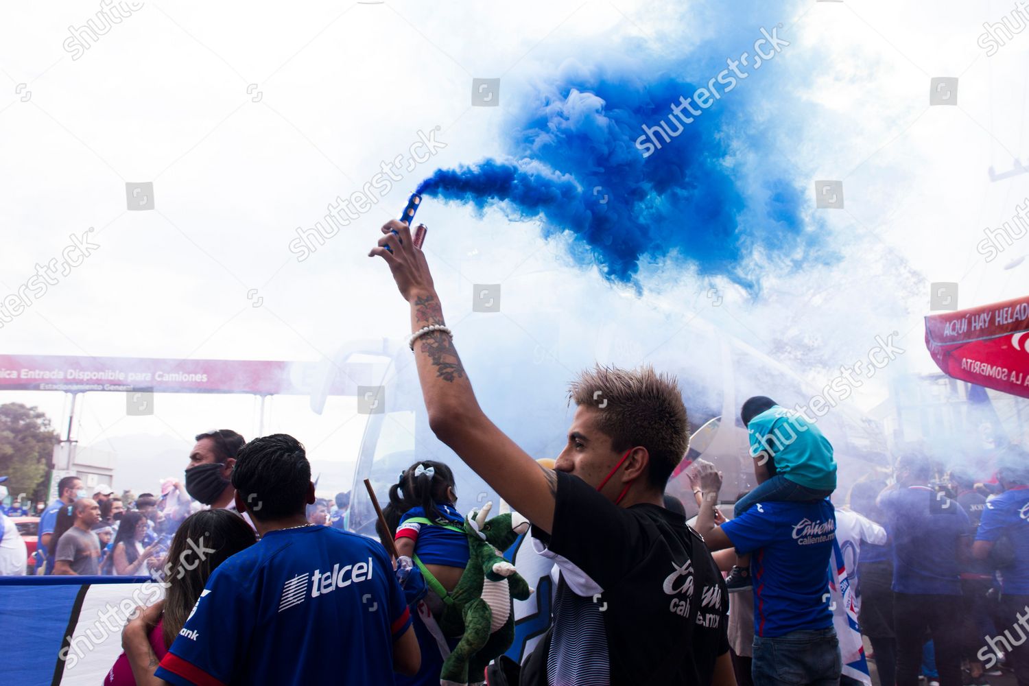 Cruz Azul Fans Arrive Azteca Stadium Editorial Stock Photo - Stock ...