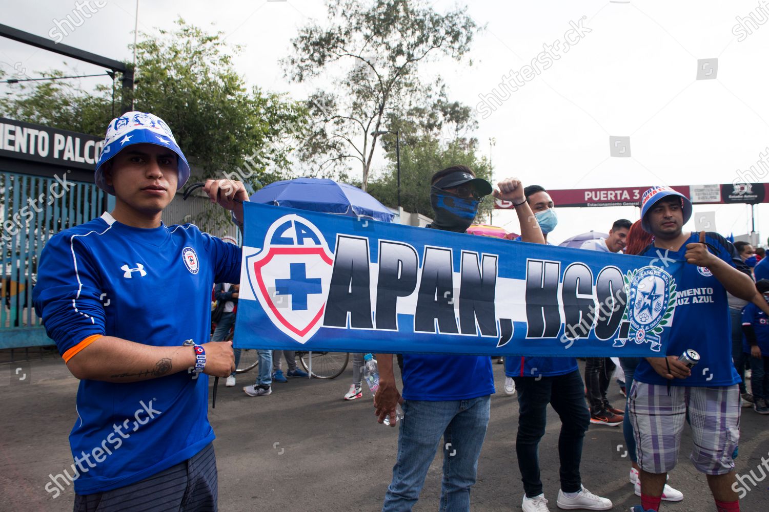 Cruz Azul Fans Arrive Azteca Stadium Editorial Stock Photo - Stock ...