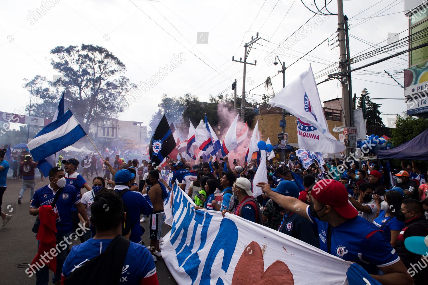 Cruz Azul Fans Arrive Azteca Stadium Editorial Stock Photo - Stock ...