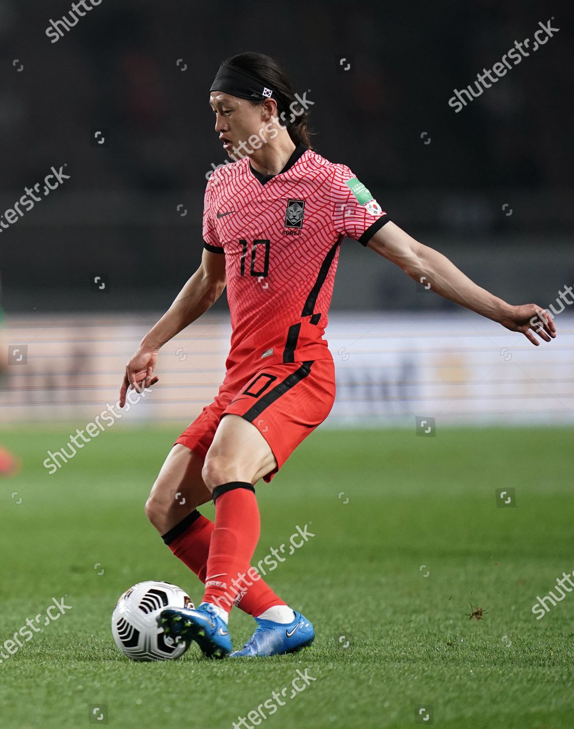 Lee Jaesung South Korea Controls Ball Editorial Stock Photo - Stock ...