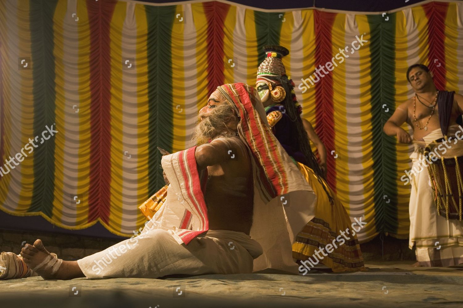 Kathakali Actors Perform On Stage Vellinezhi Editorial Stock Photo ...