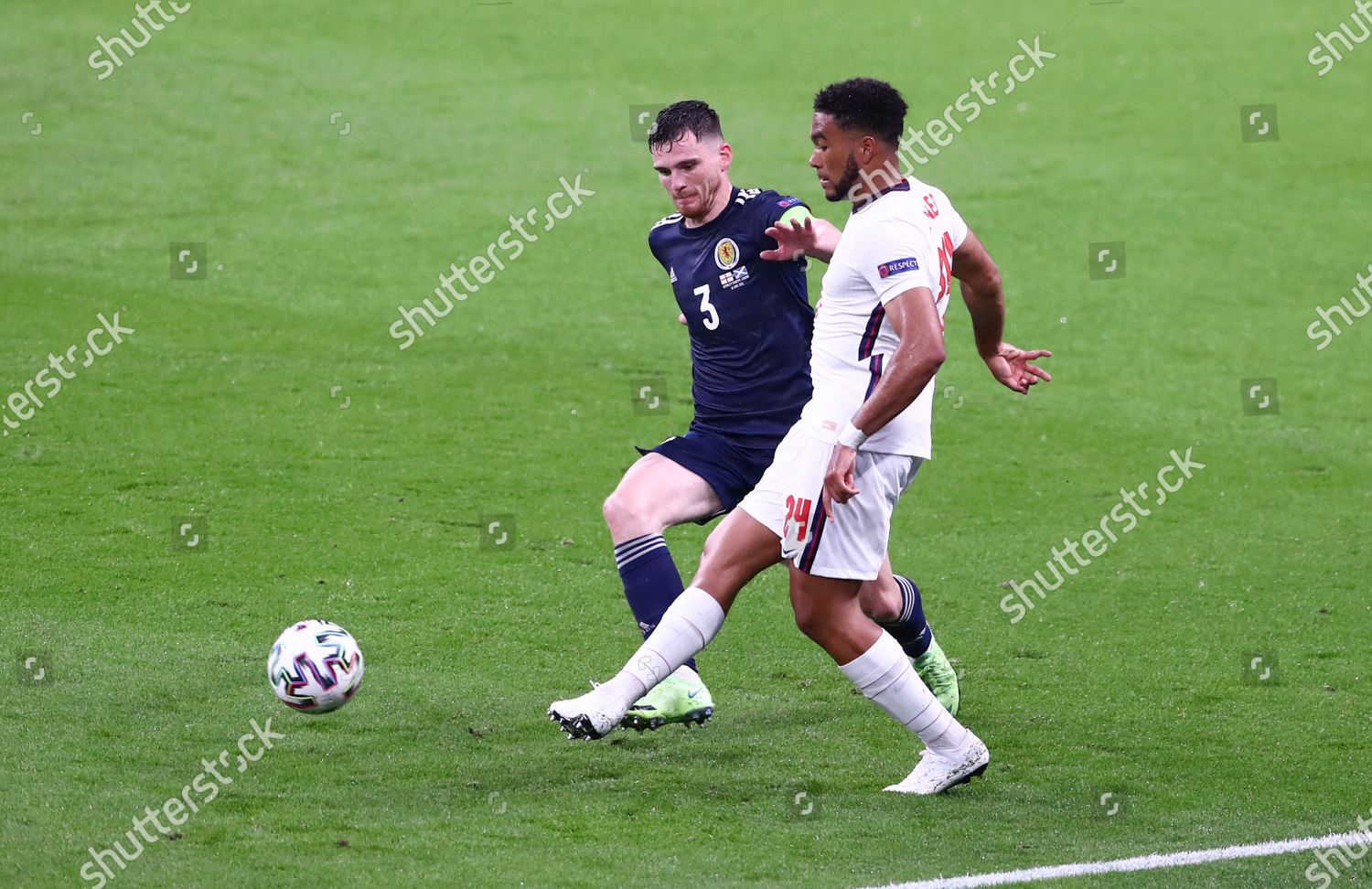 Reece James England Battles Andy Robertson Editorial Stock Photo ...