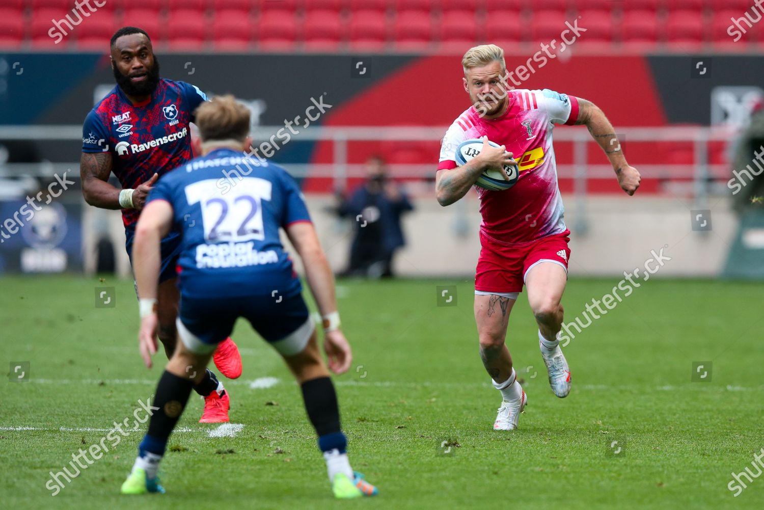 Tyrone Green Harlequins Breaks Towards Ioan Editorial Stock Photo ...