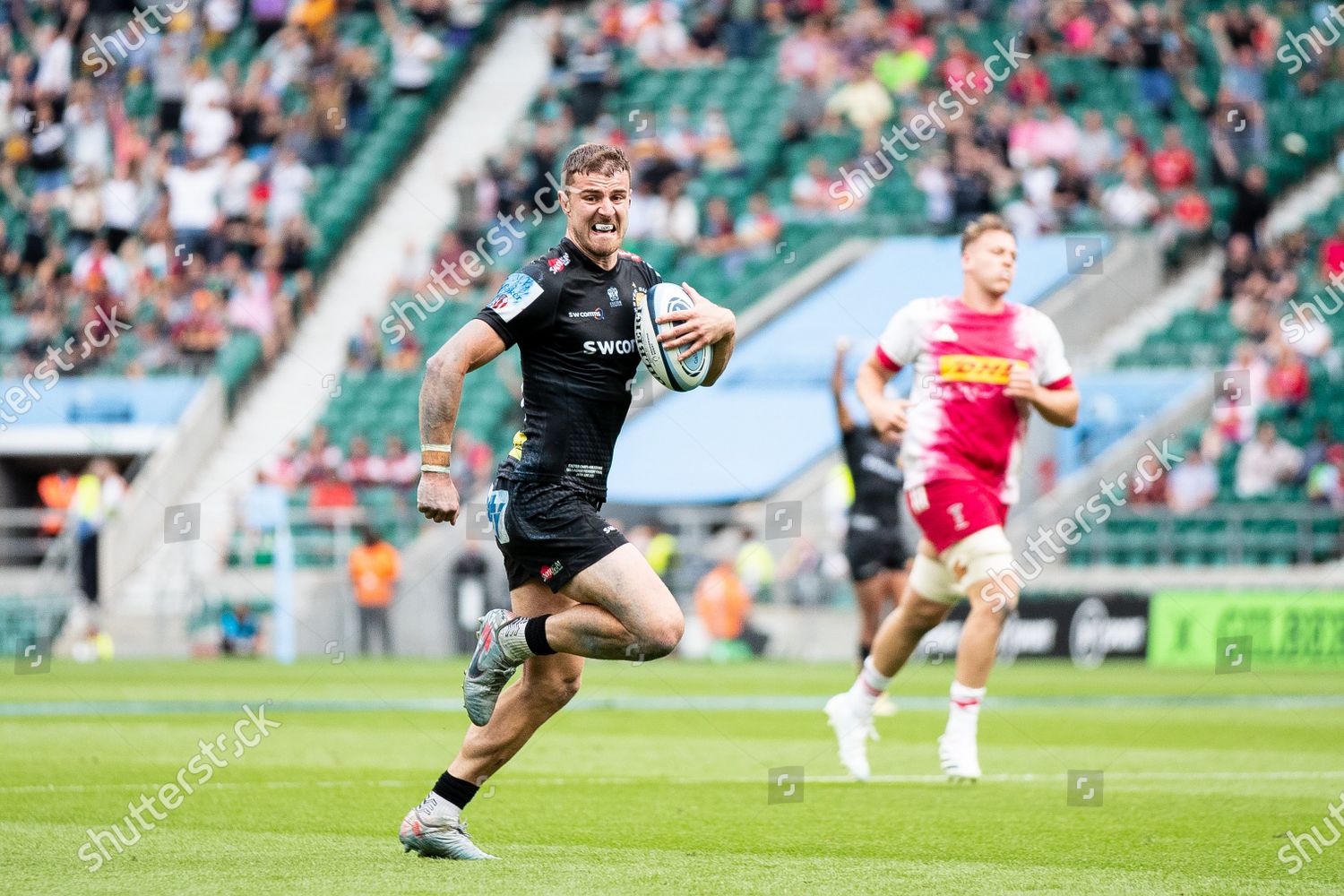 Ollie Devoto Exeter Chiefs Scores His Editorial Stock Photo - Stock ...