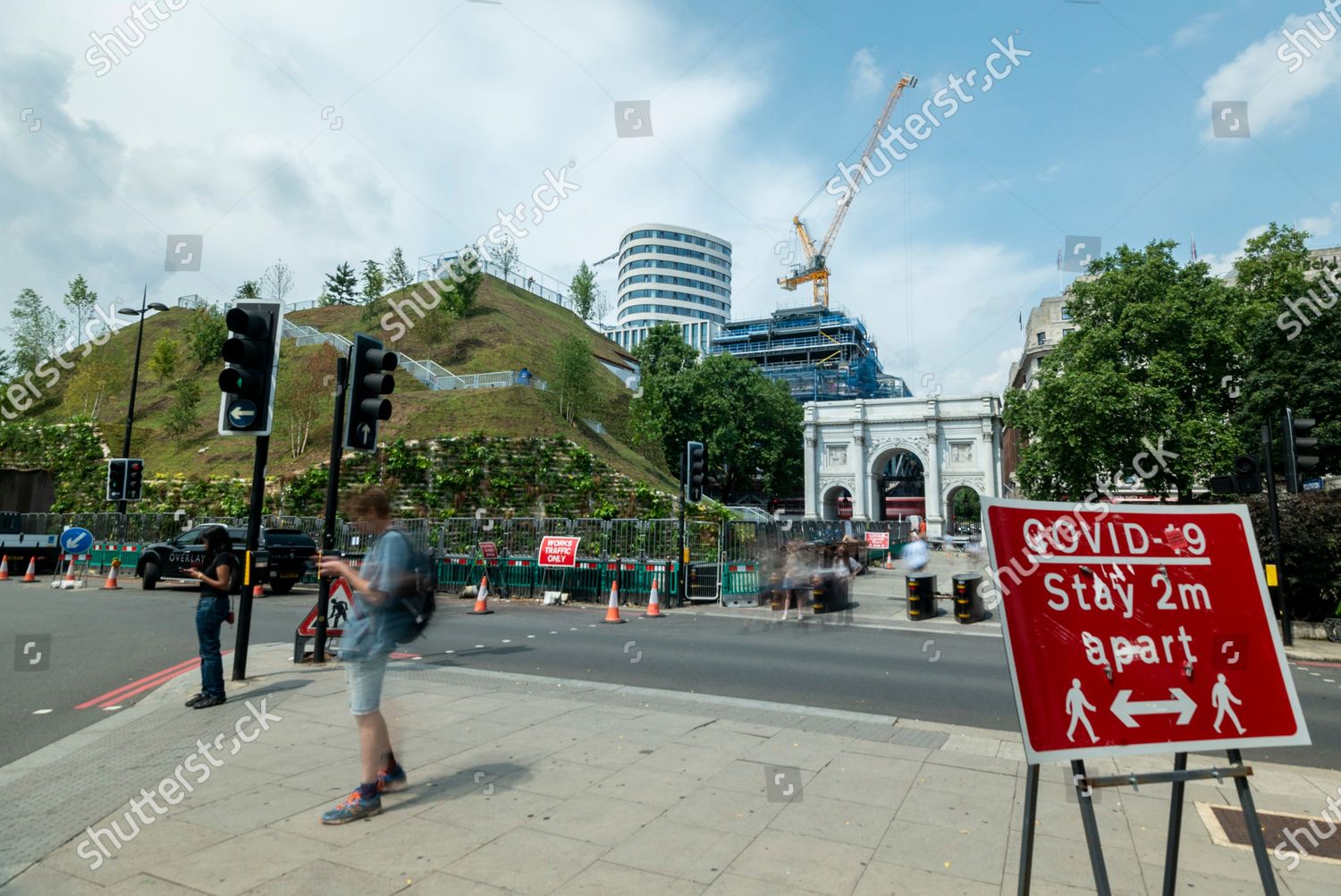 LONG EXPOSURE TRAFFIC PASSING MARBLE ARCH Editorial Stock Photo - Stock ...