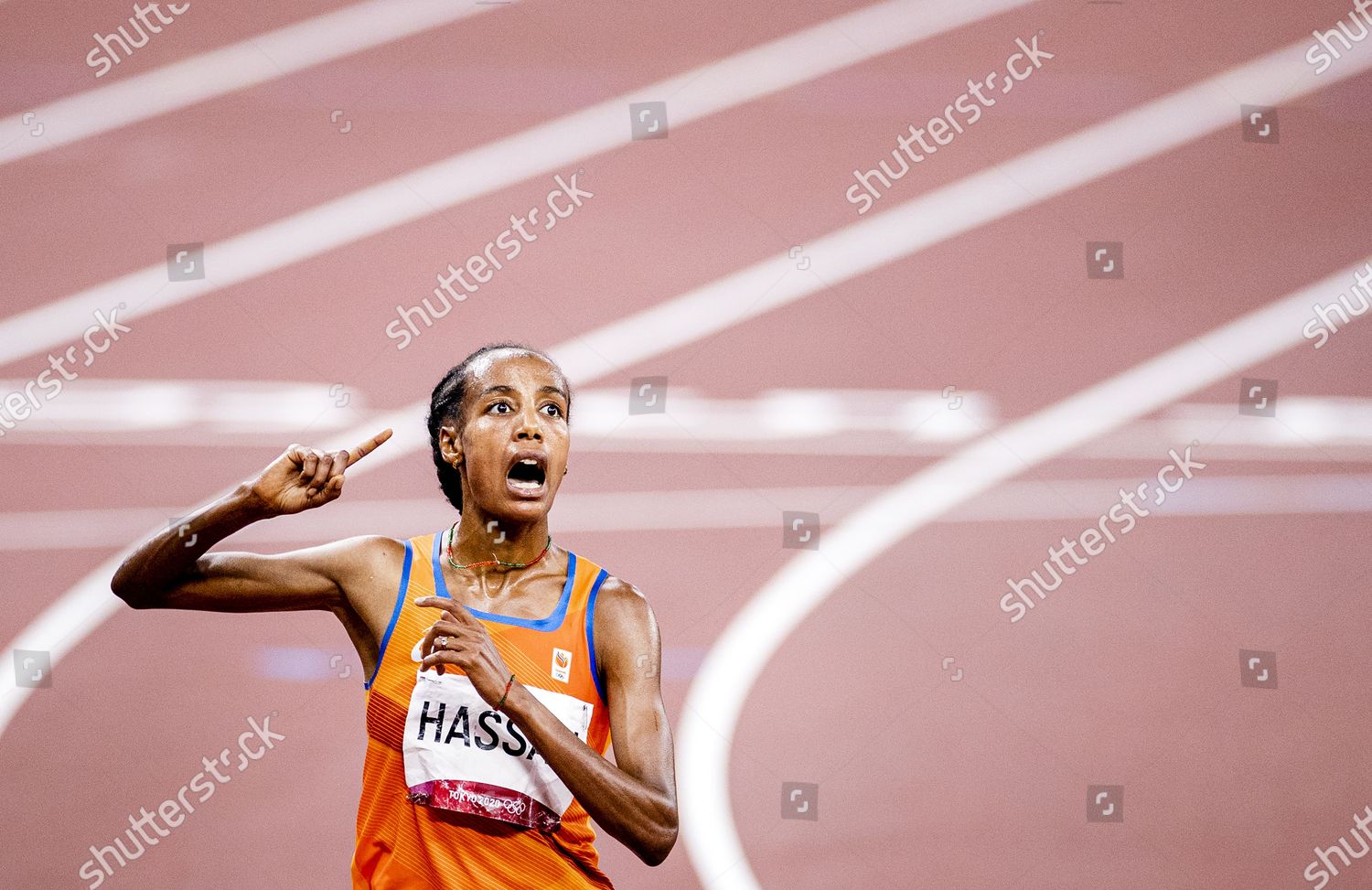 Sifan Hassan Crosses Finish Line 10000m Editorial Stock Photo - Stock Image | Shutterstock