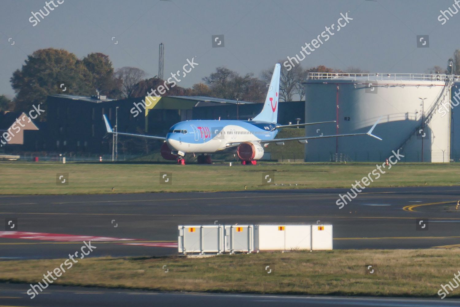 Batch Tui Fly Belgium Tui Airways Editorial Stock Photo - Stock Image ...