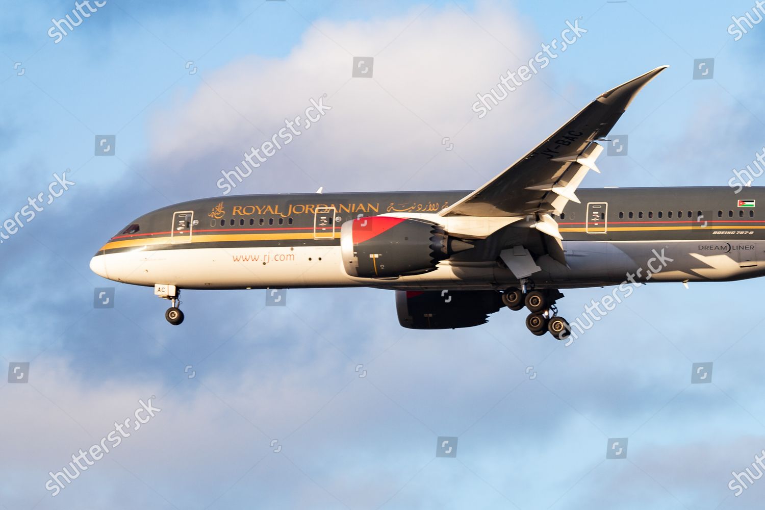 Royal Air Jordanian Boeing 7878 Dreamliner Editorial Stock Photo ...