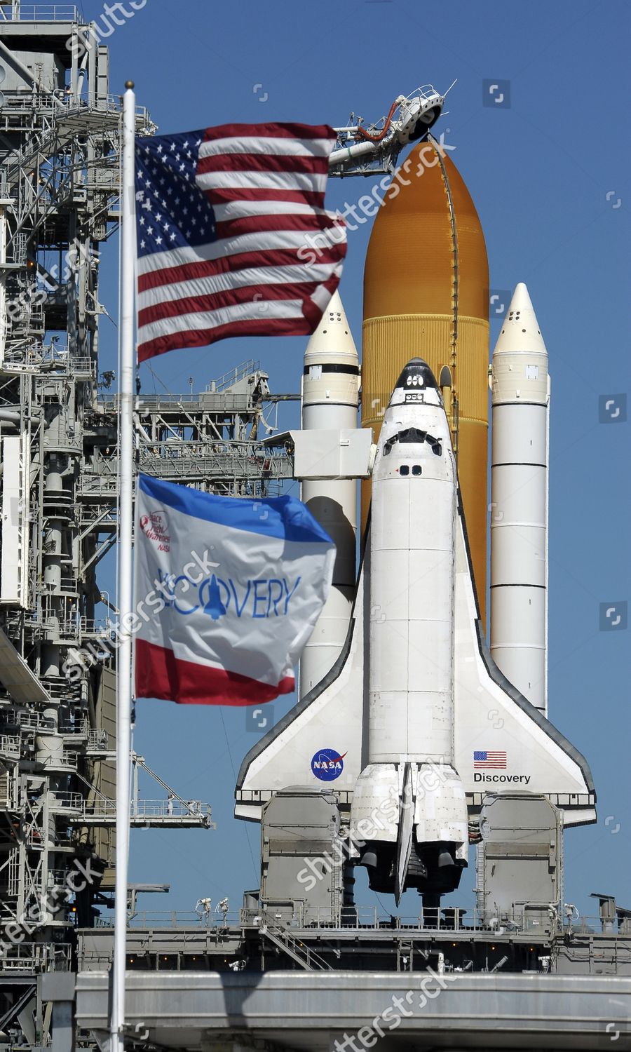 Nasas Space Shuttle Discovery Sits Bolted Editorial Stock Photo - Stock ...