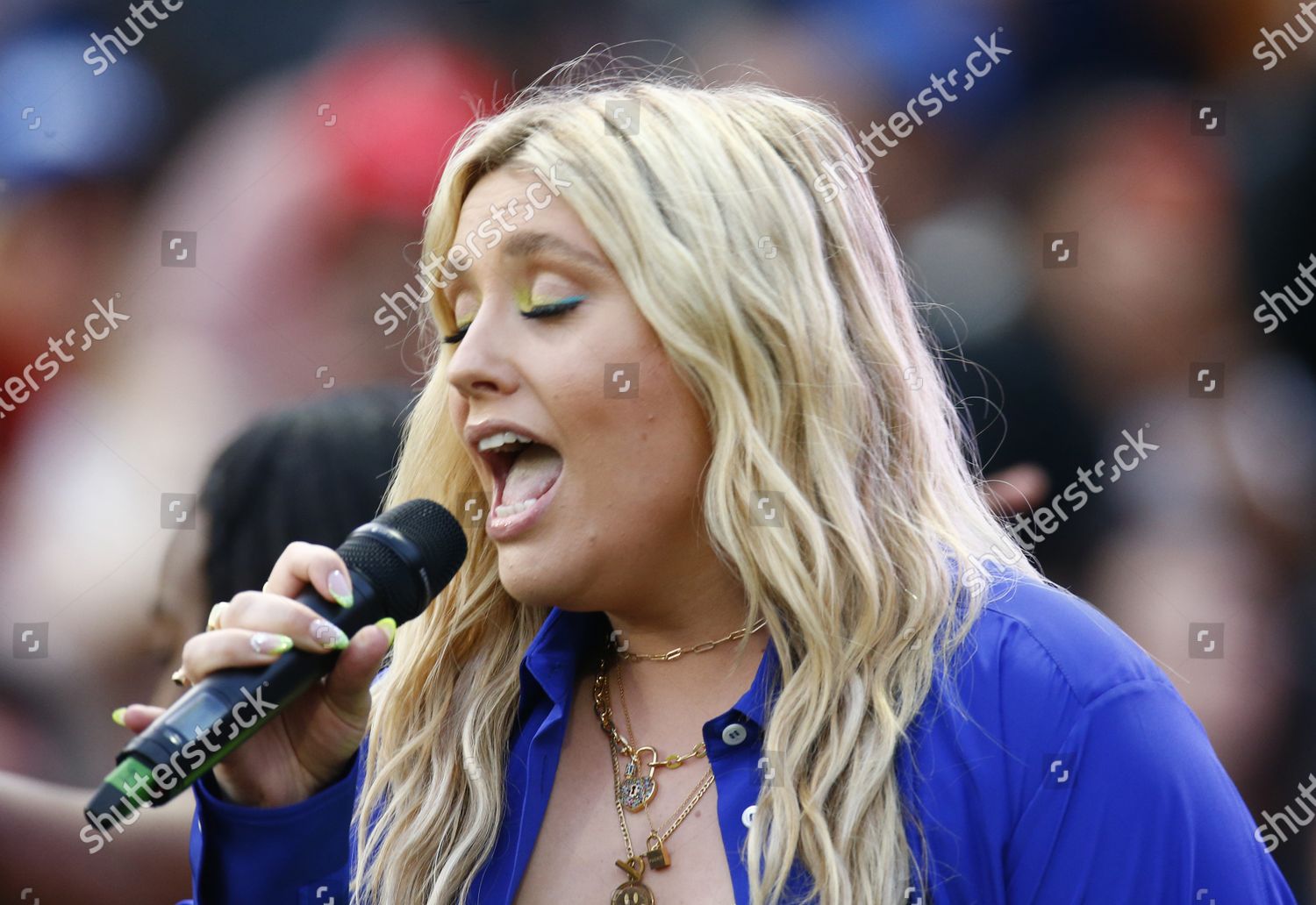 Singer Ella Henderson Performs During Hundred Editorial Stock Photo ...