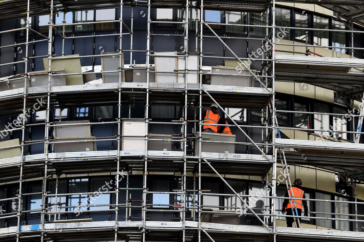 Cladding Being Removed Bradstowe House Harrow Editorial Stock Photo ...