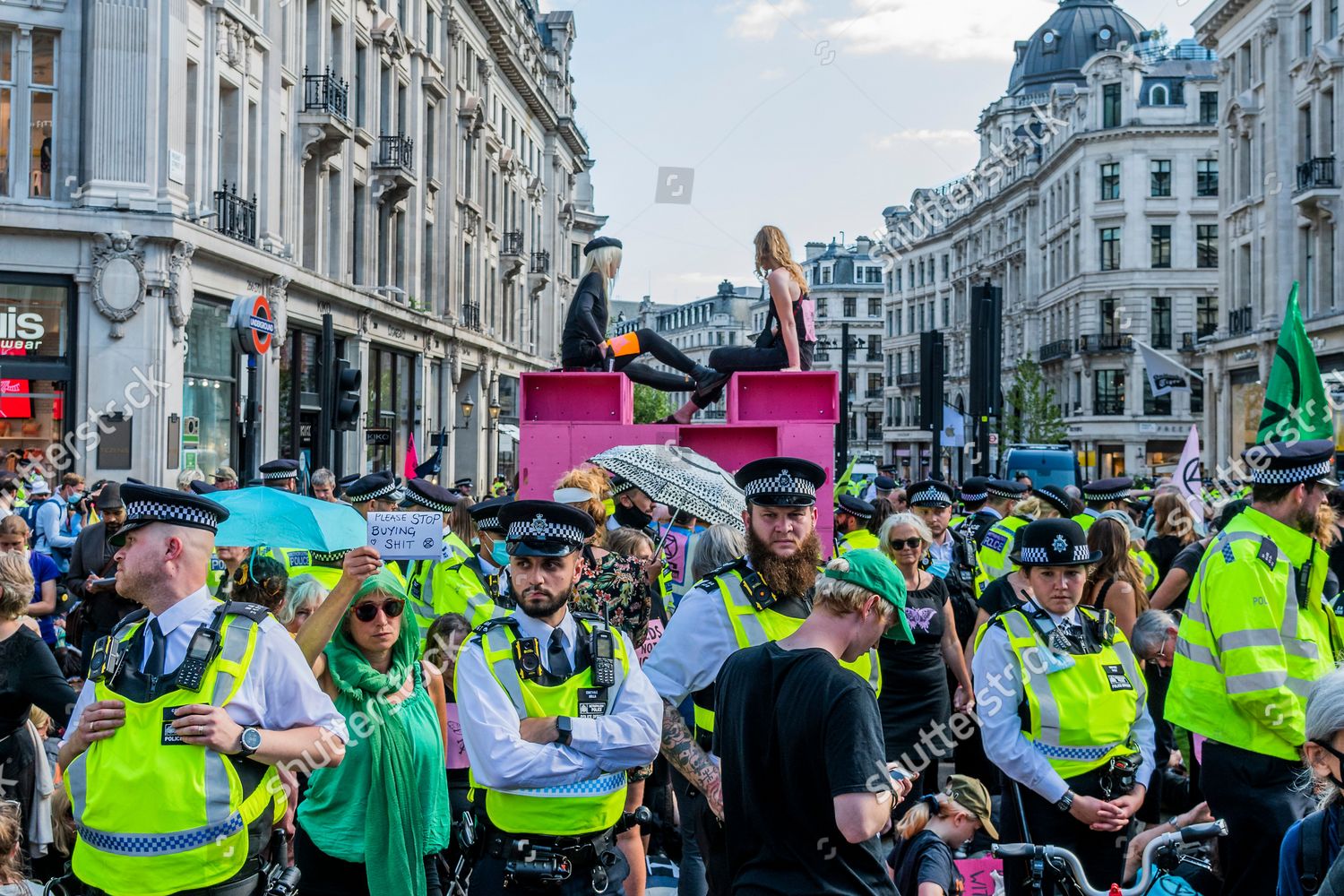 Police Officers Cordon Off Temporary Xr Editorial Stock Photo - Stock ...