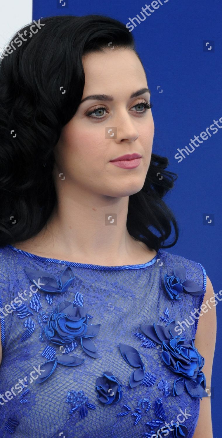 Singer Actress Katy Perry Voice Smurfette Editorial Stock Photo - Stock ...