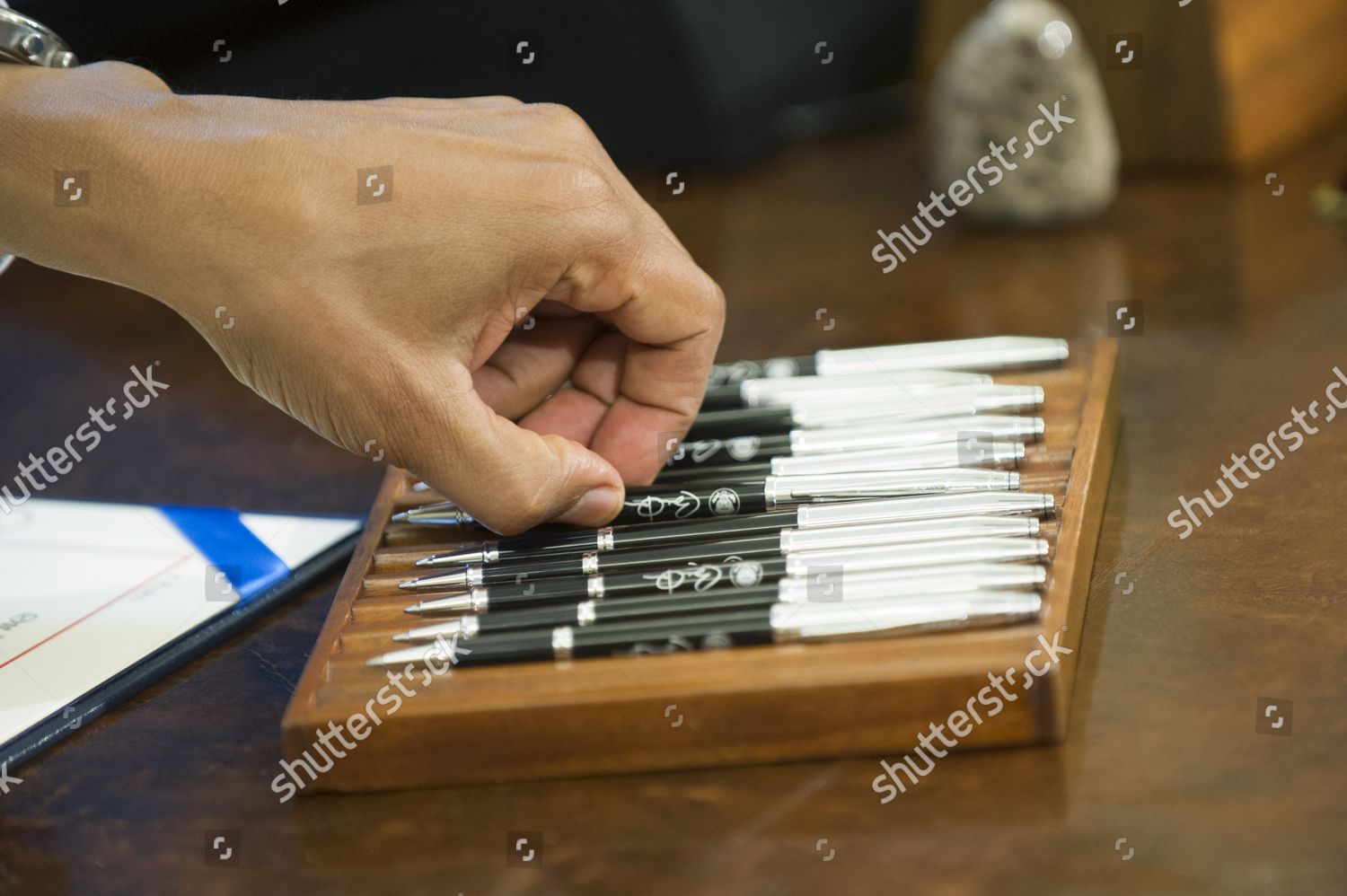 President Barack Obama Reaches Pen He Editorial Stock Photo - Stock ...