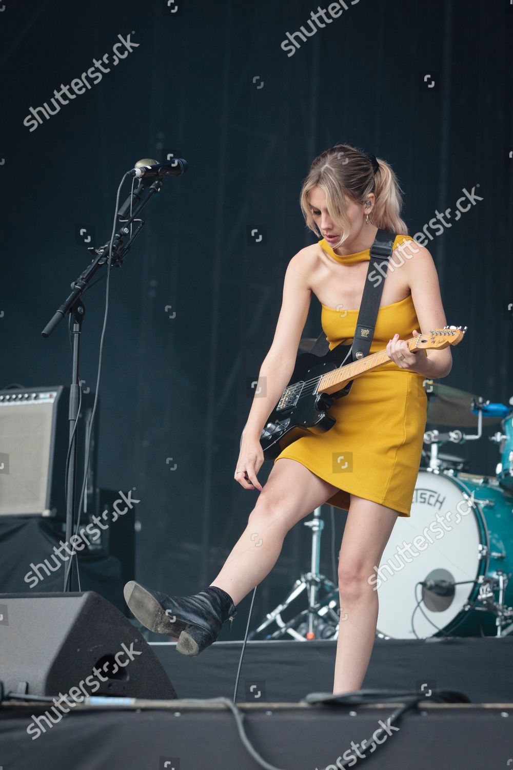 Wolf Alice Ellie Rowsell Editorial Stock Photo - Stock Image | Shutterstock