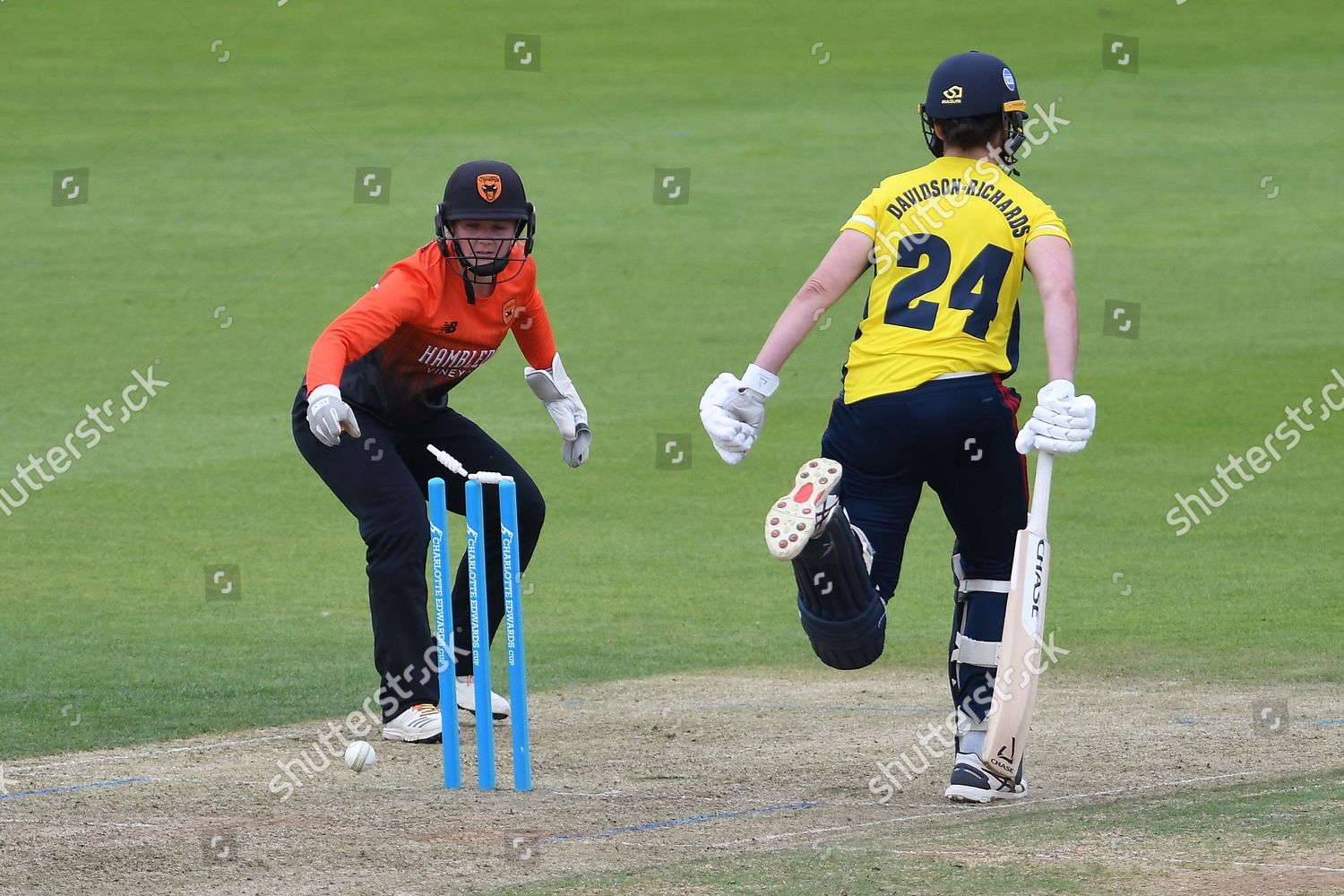 Carla Rudd Southern Vipers Attempts Run Editorial Stock Photo - Stock ...