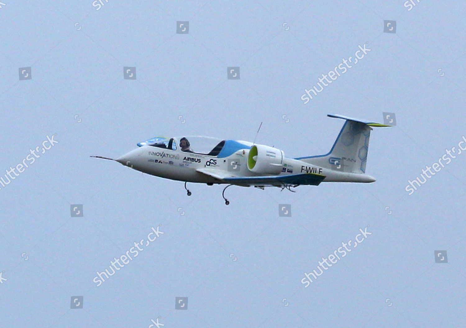 Airbus Efan Prototype Twoseater Electric Aircraft Editorial Stock Photo ...