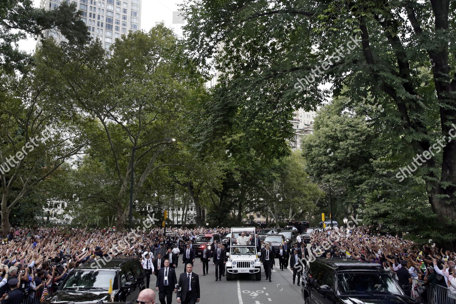 Pope Francis Rides Motorcade New Yorks Editorial Stock Photo - Stock ...