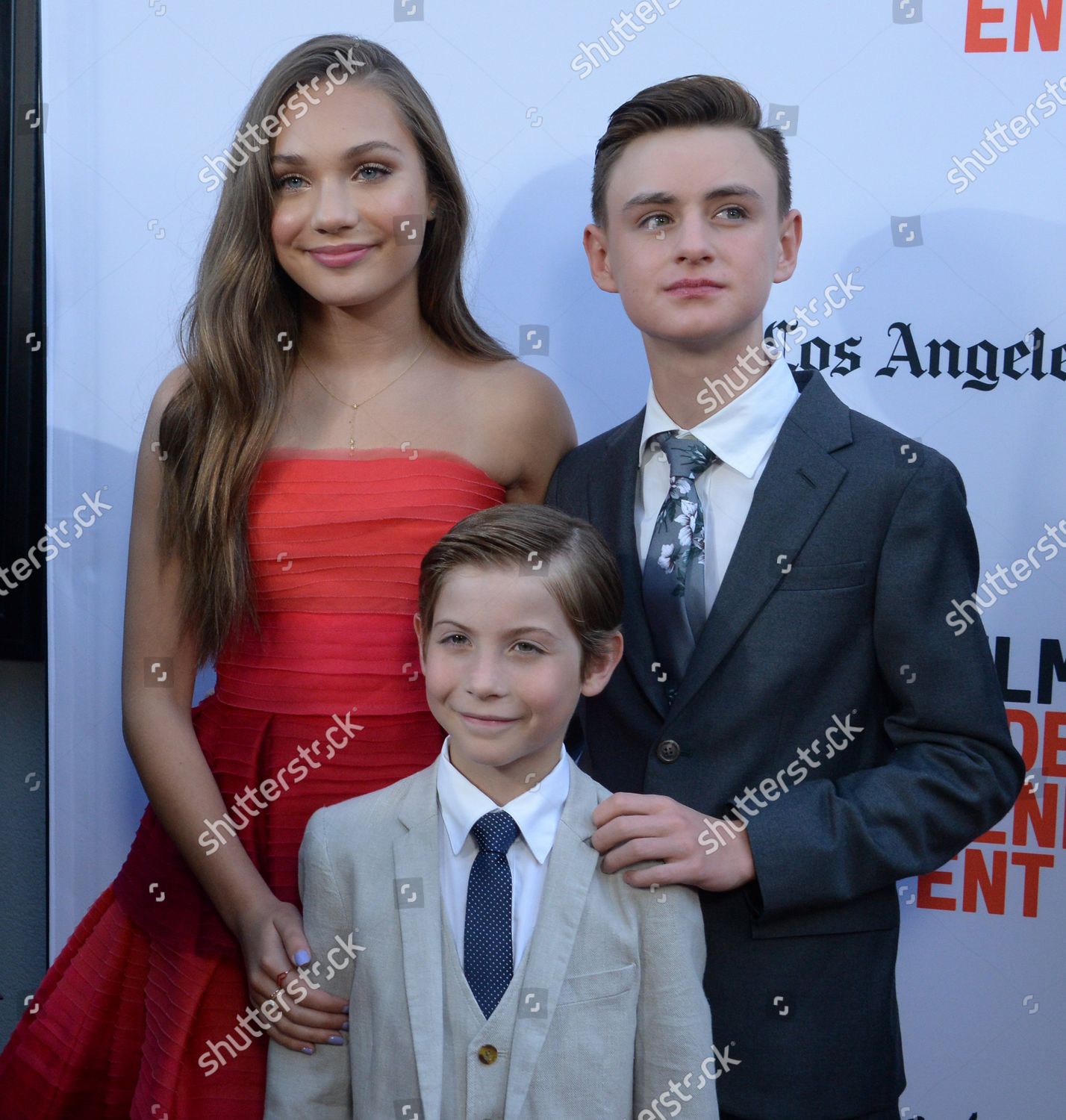 Cast Members Maddie Ziegler Jacob Tremblay Editorial Stock Photo ...