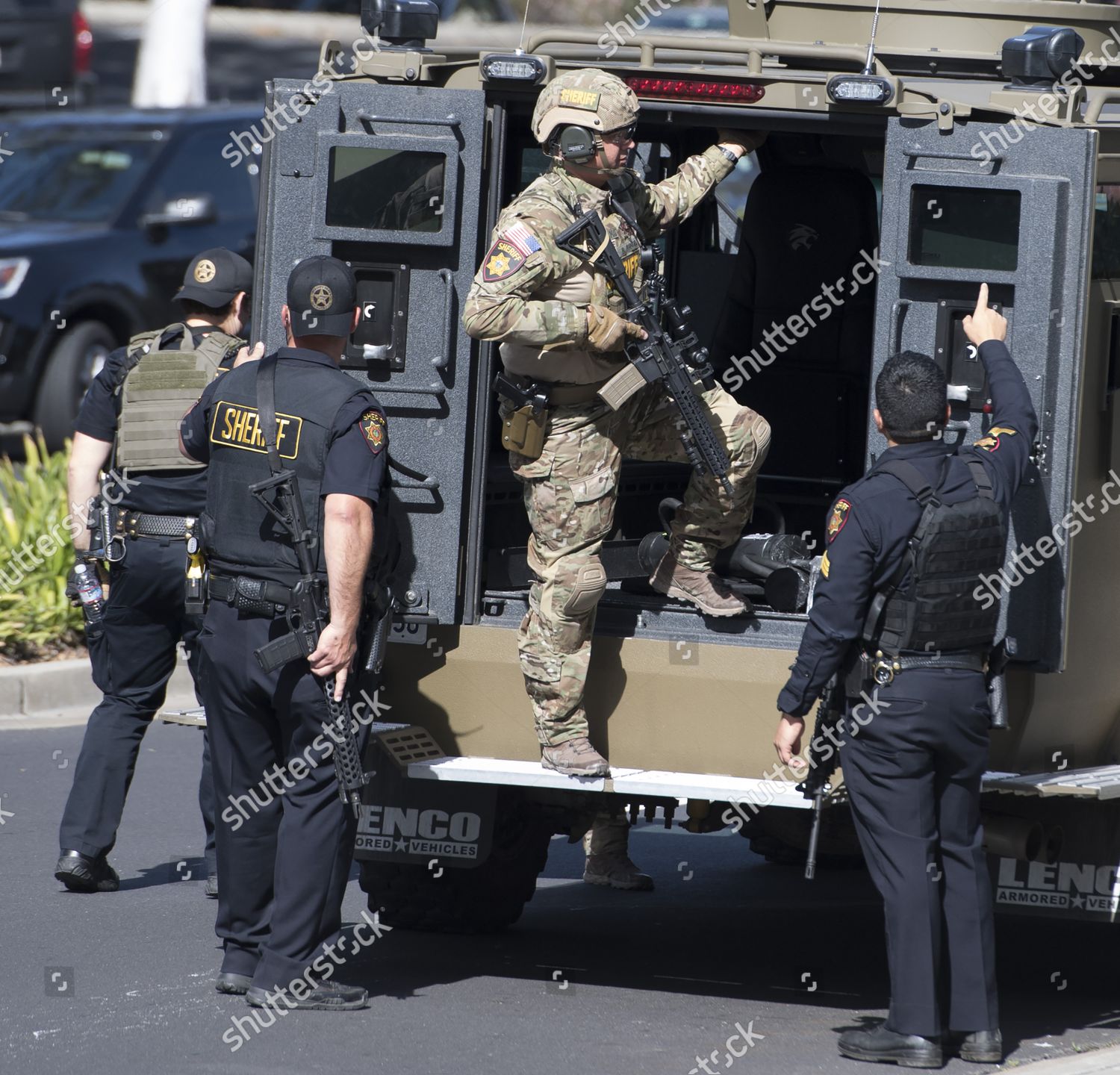 Police Sheriffs Deputies Stand Down Outside Editorial Stock Photo ...